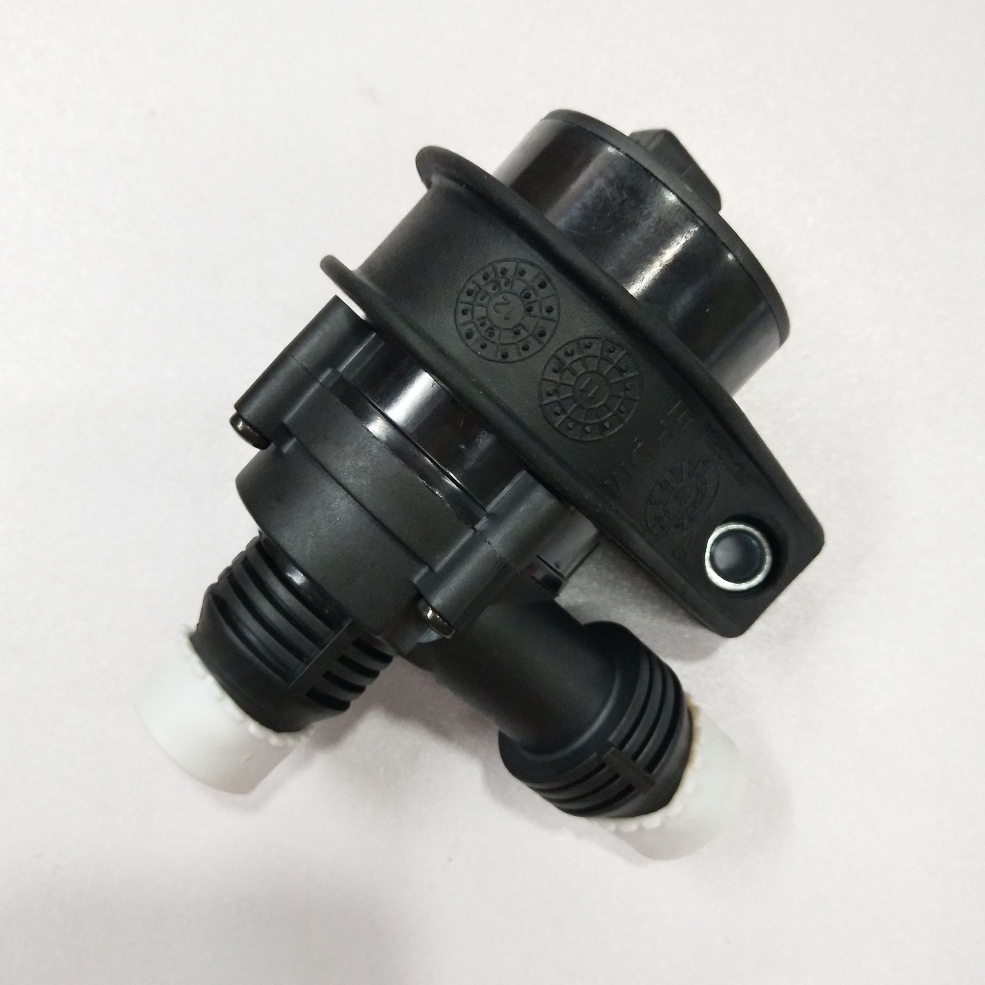 辅助水泵 适用宝马E39 64116922699 冷却液泵 现货-阿里巴巴