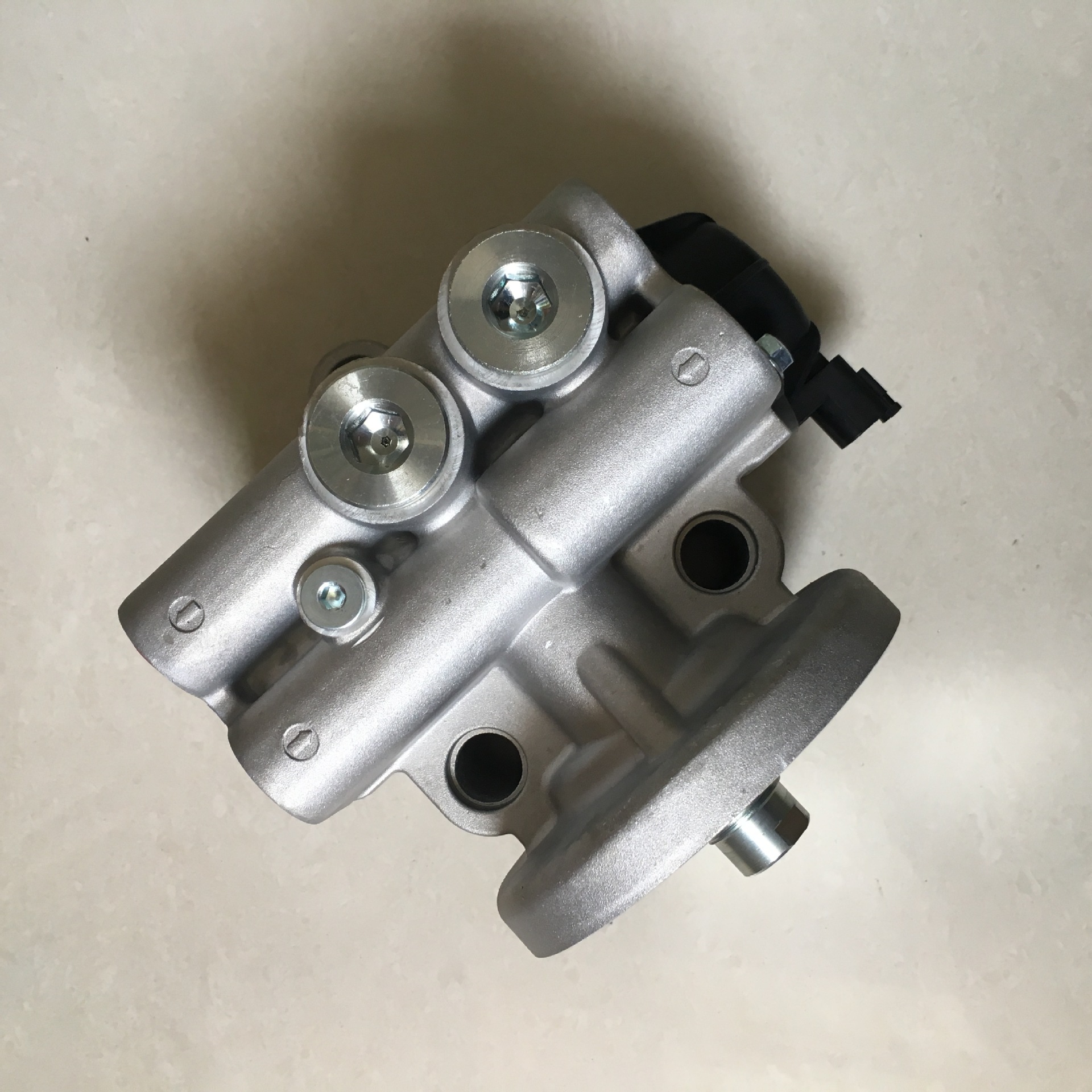 滤清器底座 手油泵 带电子泵 3713599 3713602 190-8970 247-605-阿里巴巴