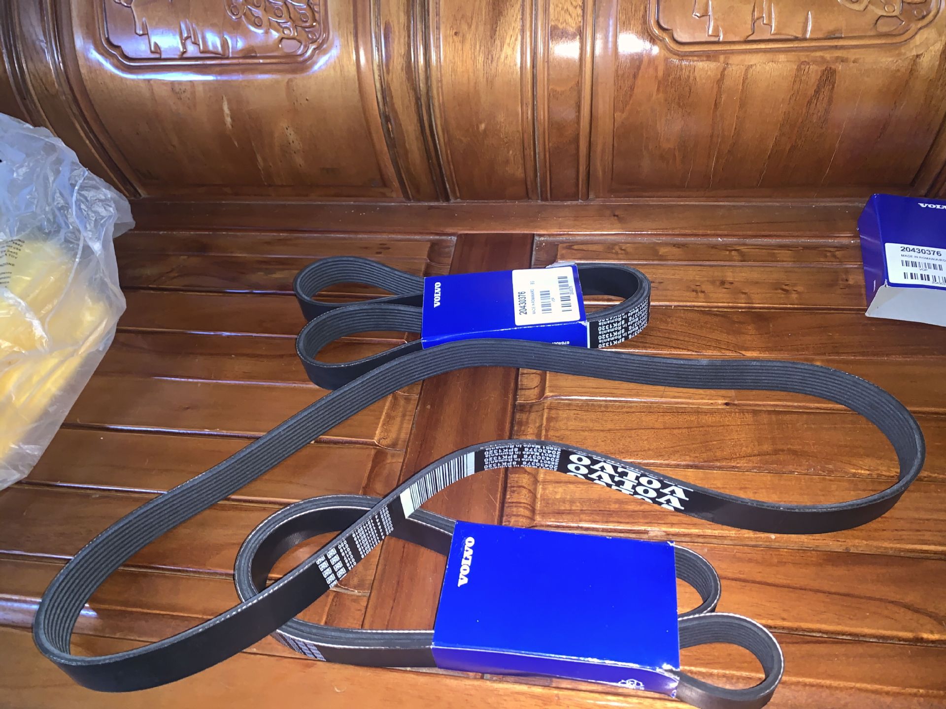 供应沃尔沃TAD1642GE柴油发电机组充电机皮带20430376-阿里巴巴