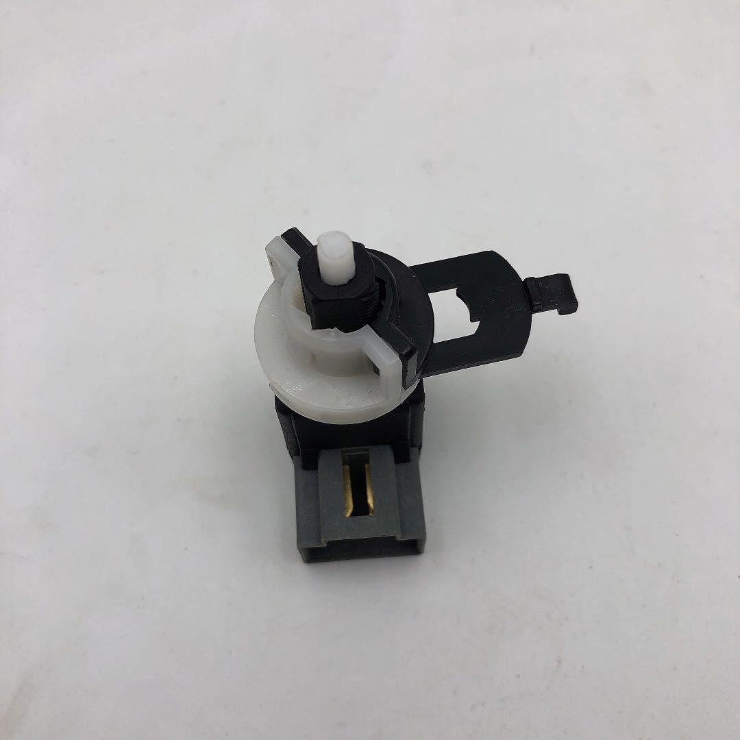 厂销适用现代起亚刹车灯开关停车灯开关93810-3S000/38100-38110-阿里巴巴