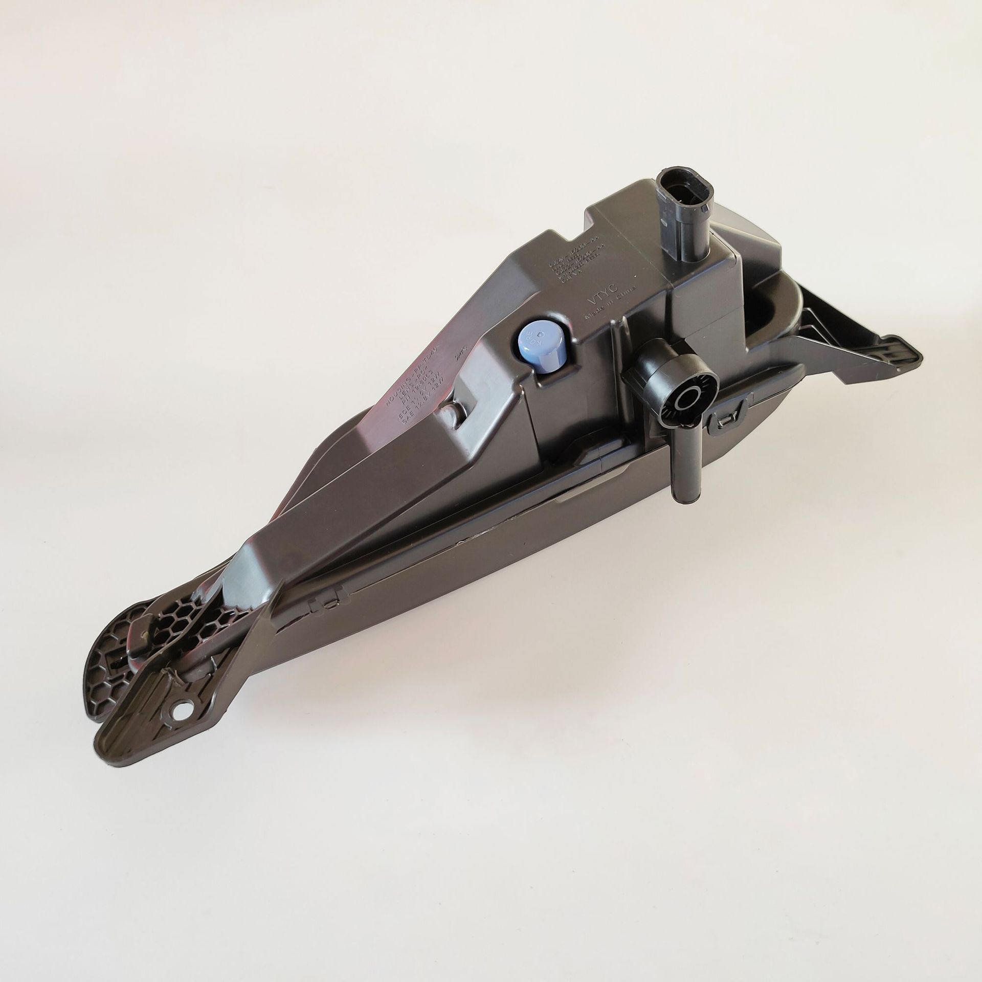 汽车配件/极光雾灯 适用路虎揽胜运动 LR072646/LR072645 左右-阿里巴巴