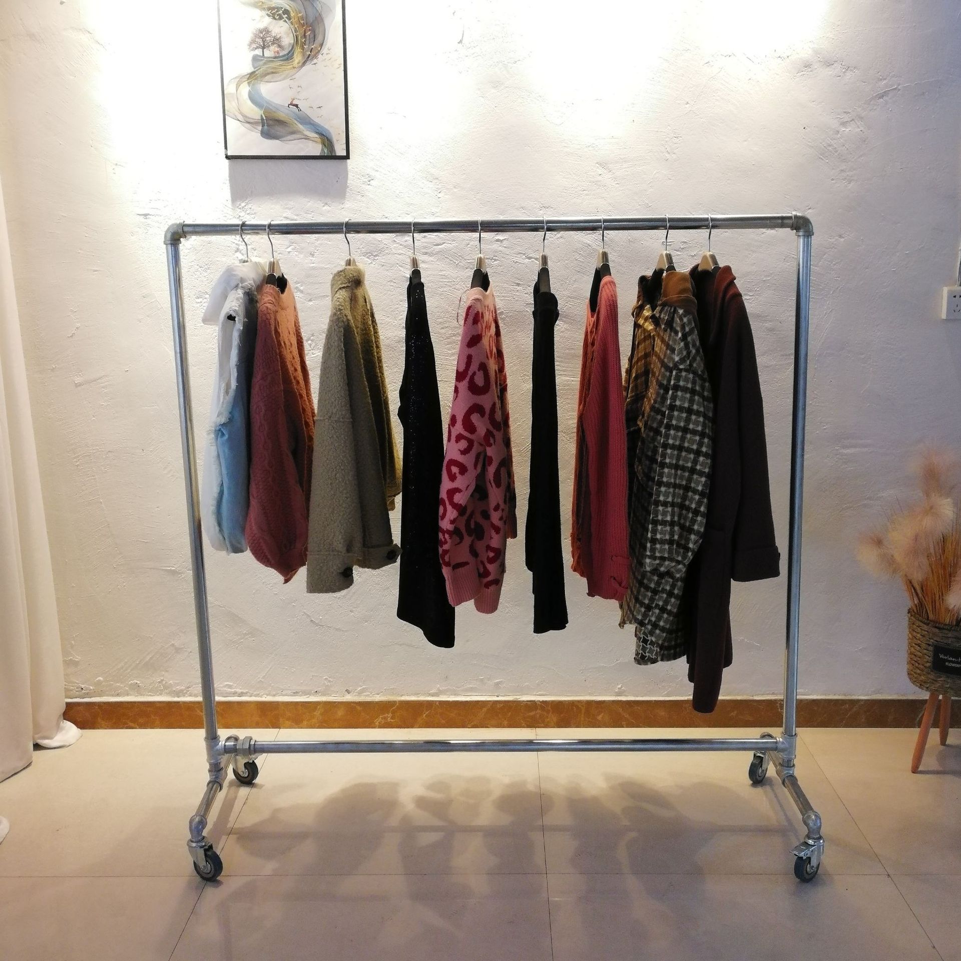 服装展示架男女服装店水管龙门架阳台服装店铁艺挂衣服晾衣架落地-阿里巴巴