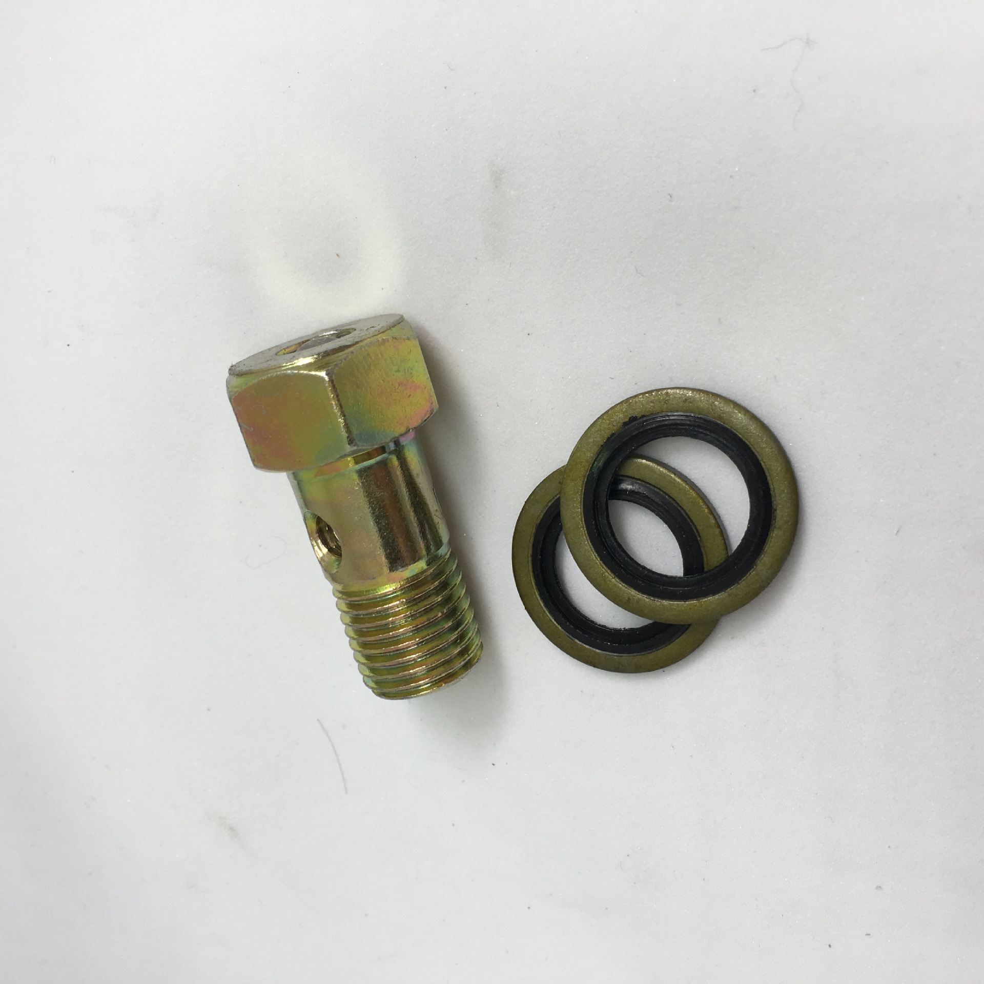 跨境热款重卡发动机燃油系统配件 两孔回油溢油调节阀 1417413047-阿里巴巴