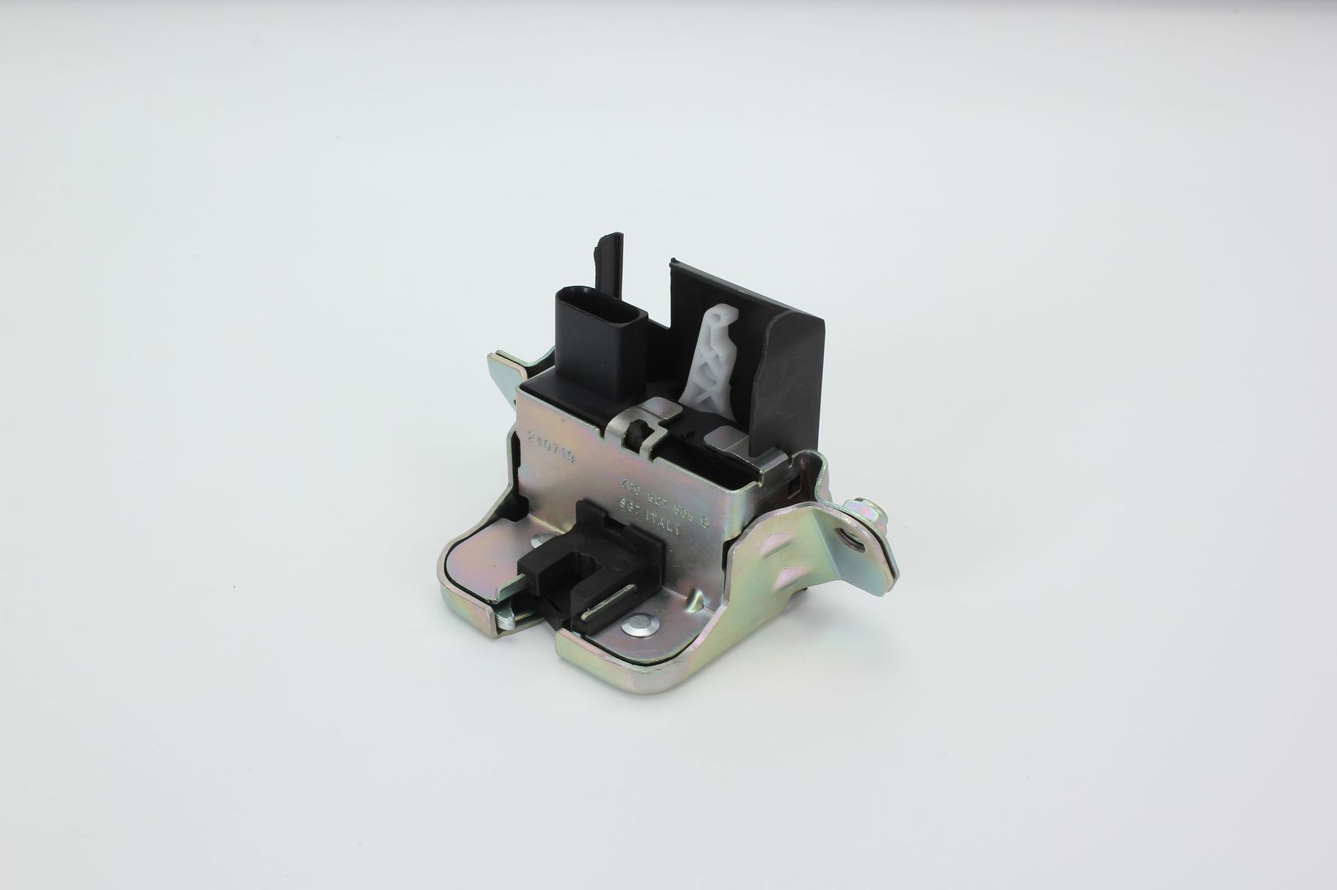 途锐后备箱锁块 T5尾门箱锁块7P0827505G 7P0 827 505G-阿里巴巴