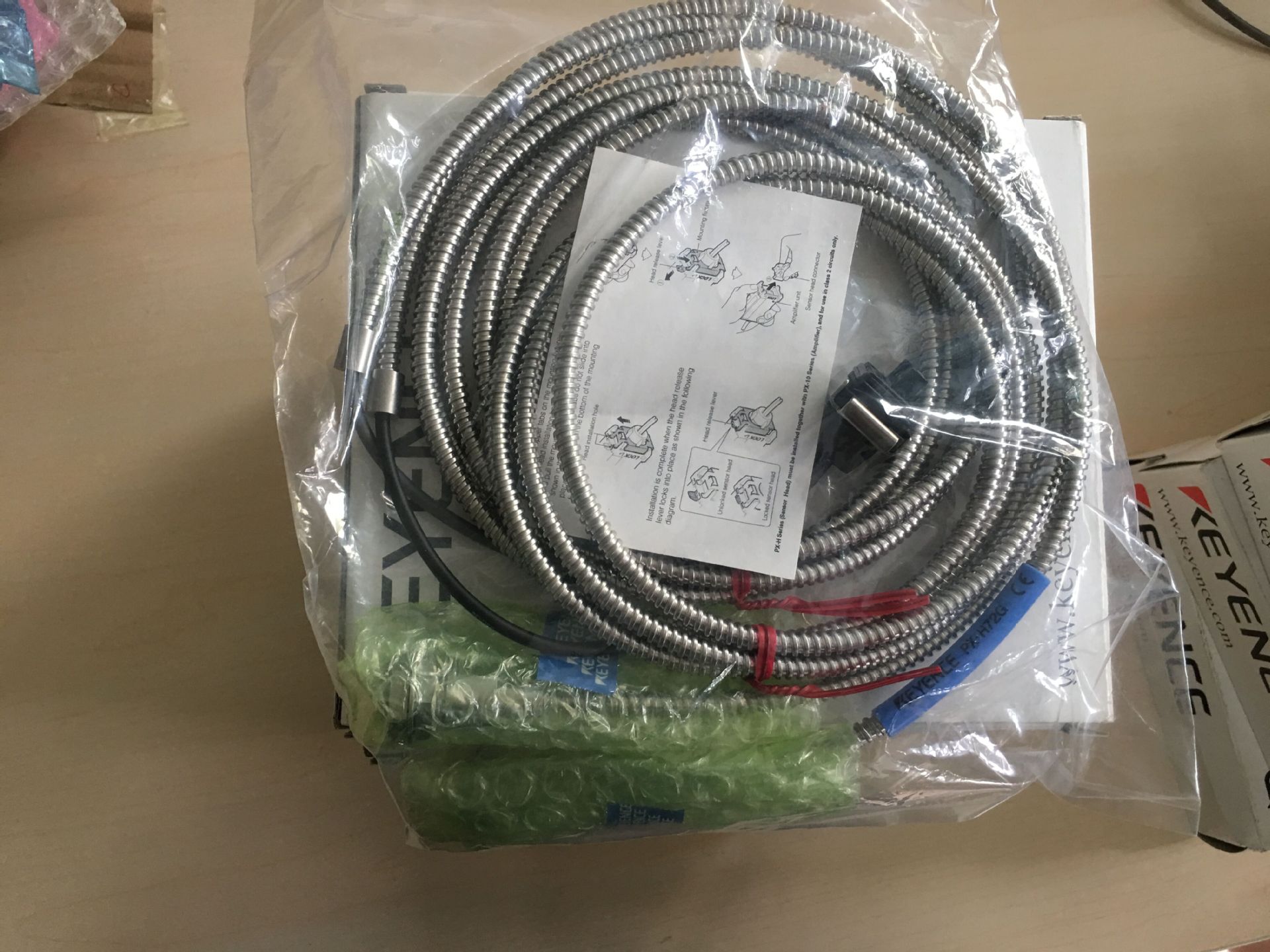 现货供应KEYENCE超强力光型光电传感器PX-H72G原包装全新正品-阿里巴巴