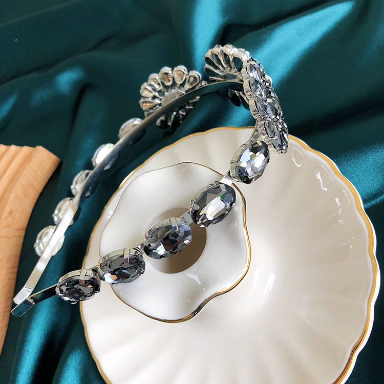 baroque rhinestone retro headband NHSM293618