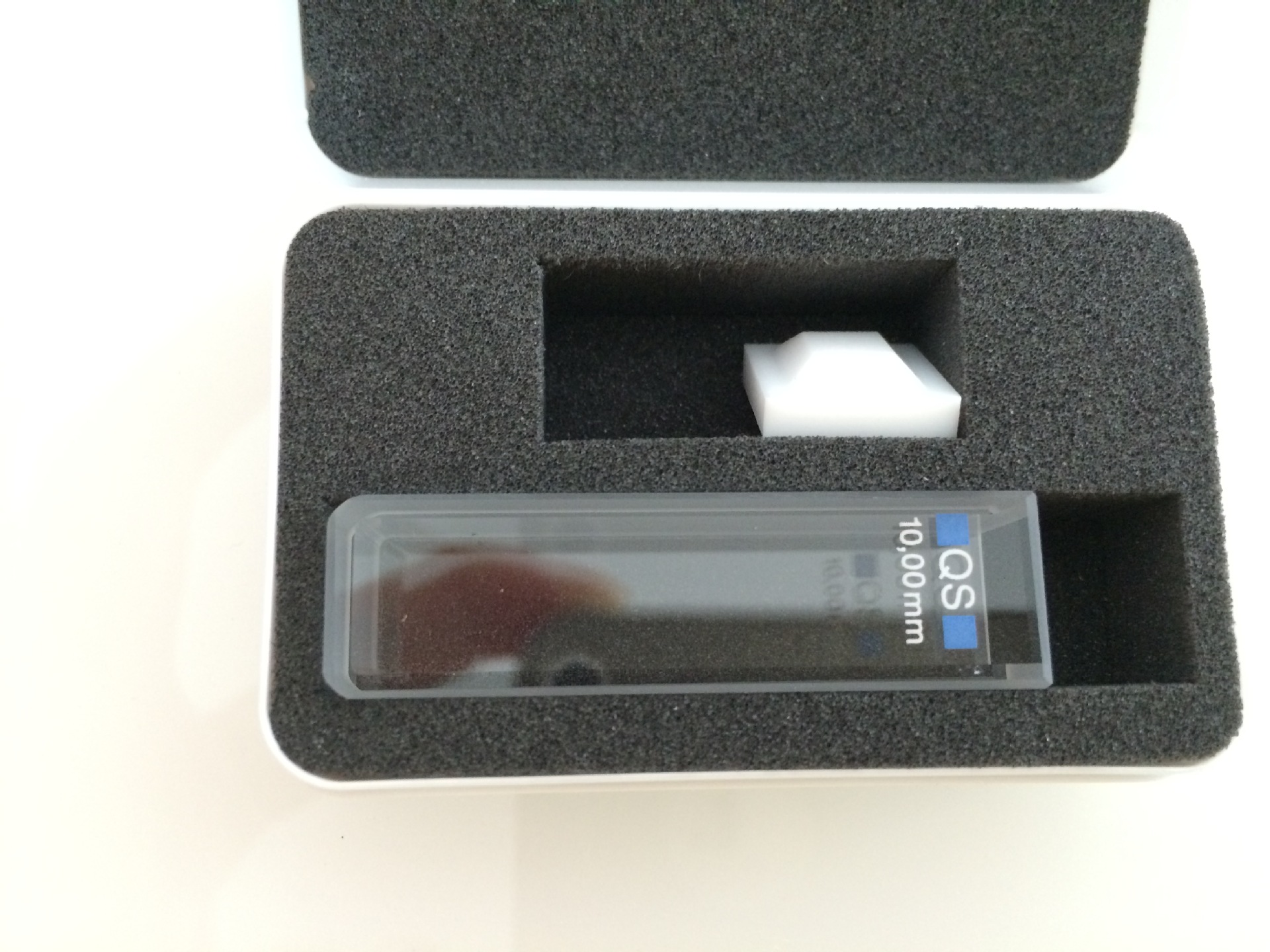 德国豪玛hellma石英比色皿10mm比色皿，5mm,2mm光度计高纯石英-阿里巴巴