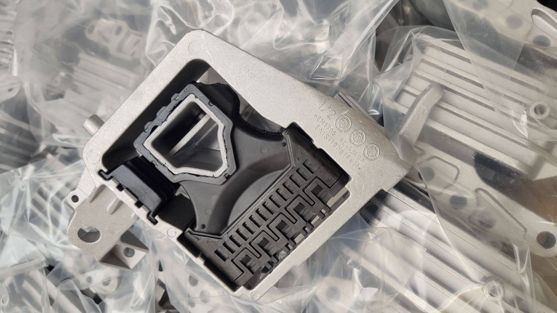 适用于F45 F46 F48 F49 F52 F55 F56 2211687562822116885934-阿里巴巴