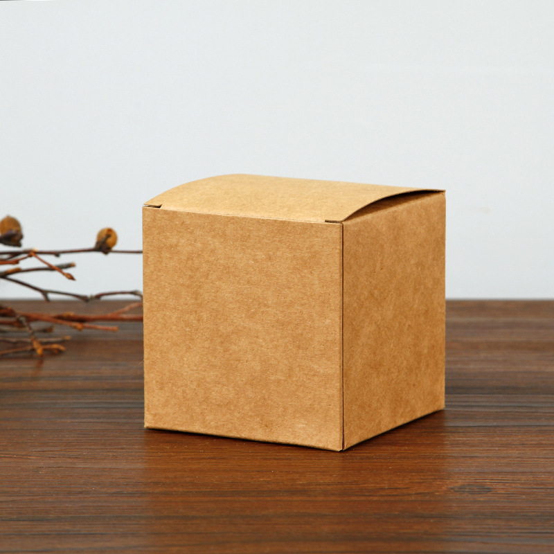 现货牛皮纸盒 折叠扣抵方形牛皮纸空白盒 定制镀金加印logo包装盒-阿里巴巴