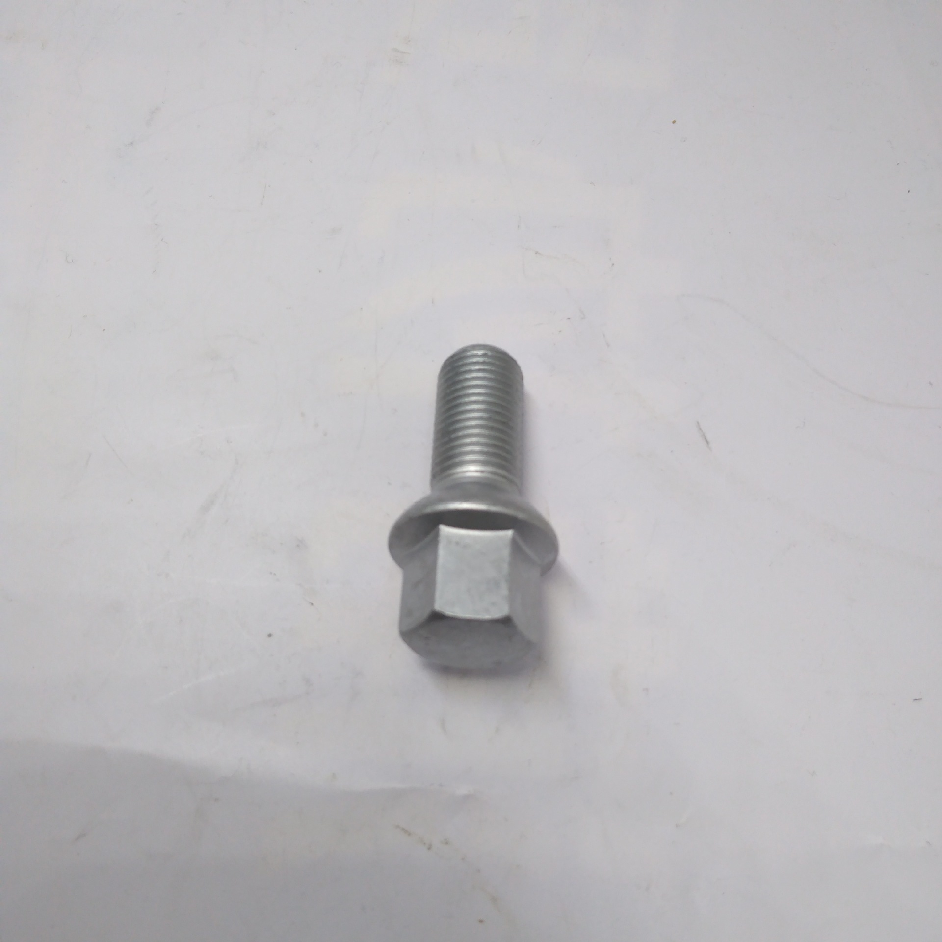 适用于奔驰W204 W211 C209 W164 W251 轮毂螺栓 0009904907-阿里巴巴