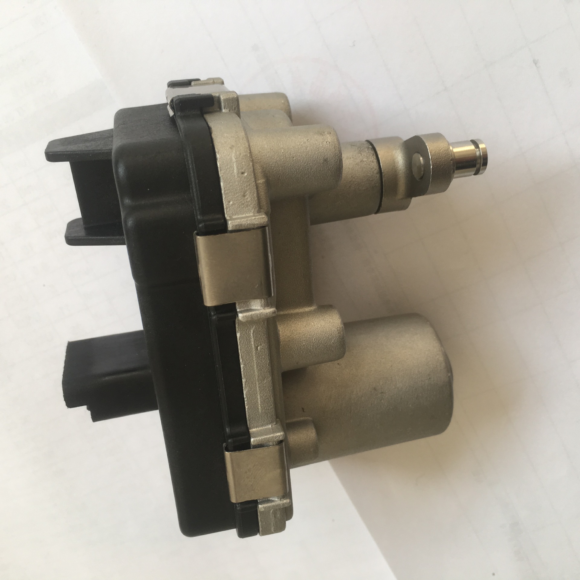 电子执行器适用于路虎涡轮增压器配件 49477-01203 49477-01202-阿里巴巴