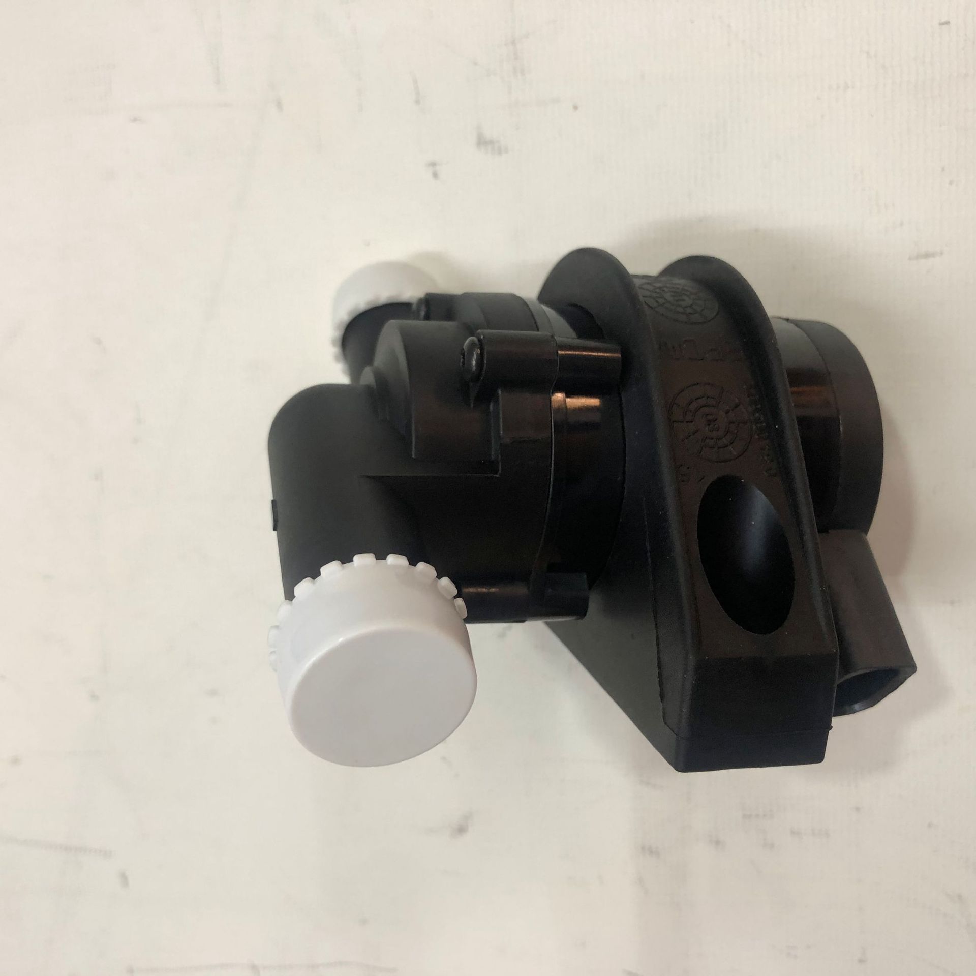 辅助水泵 适用奥迪A6 大众帕萨特 078121601B 辅助冷却液泵现货-阿里巴巴