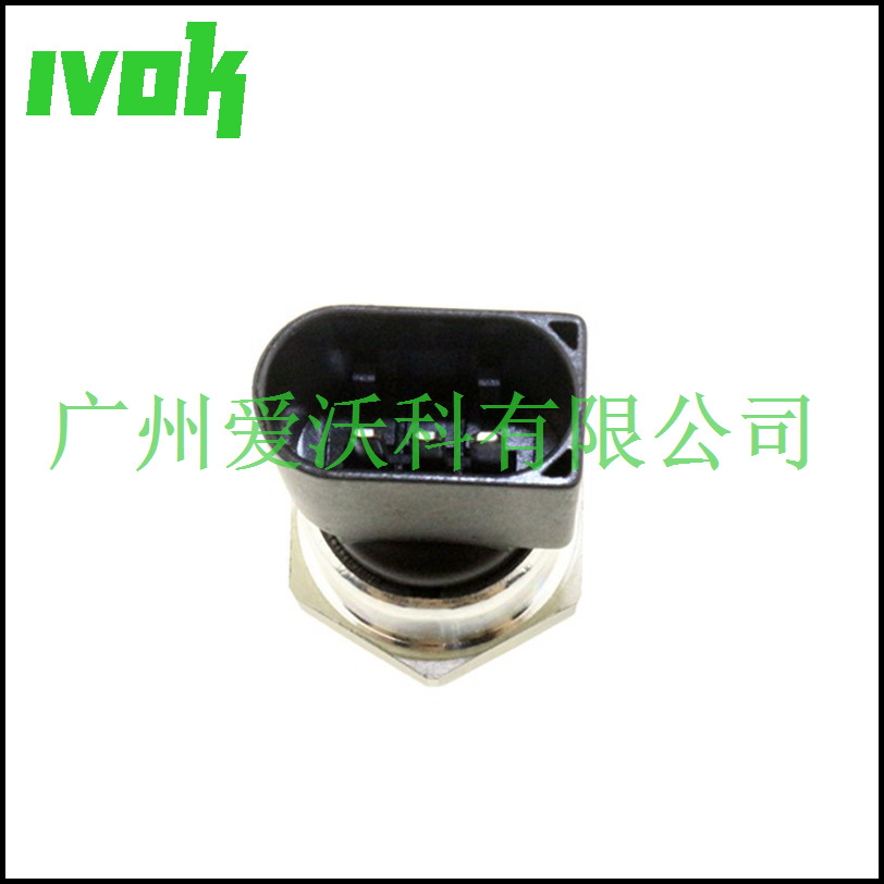 A0061537528 适用于底特律奔驰MB的机油压力传感器开关0061537528-阿里巴巴