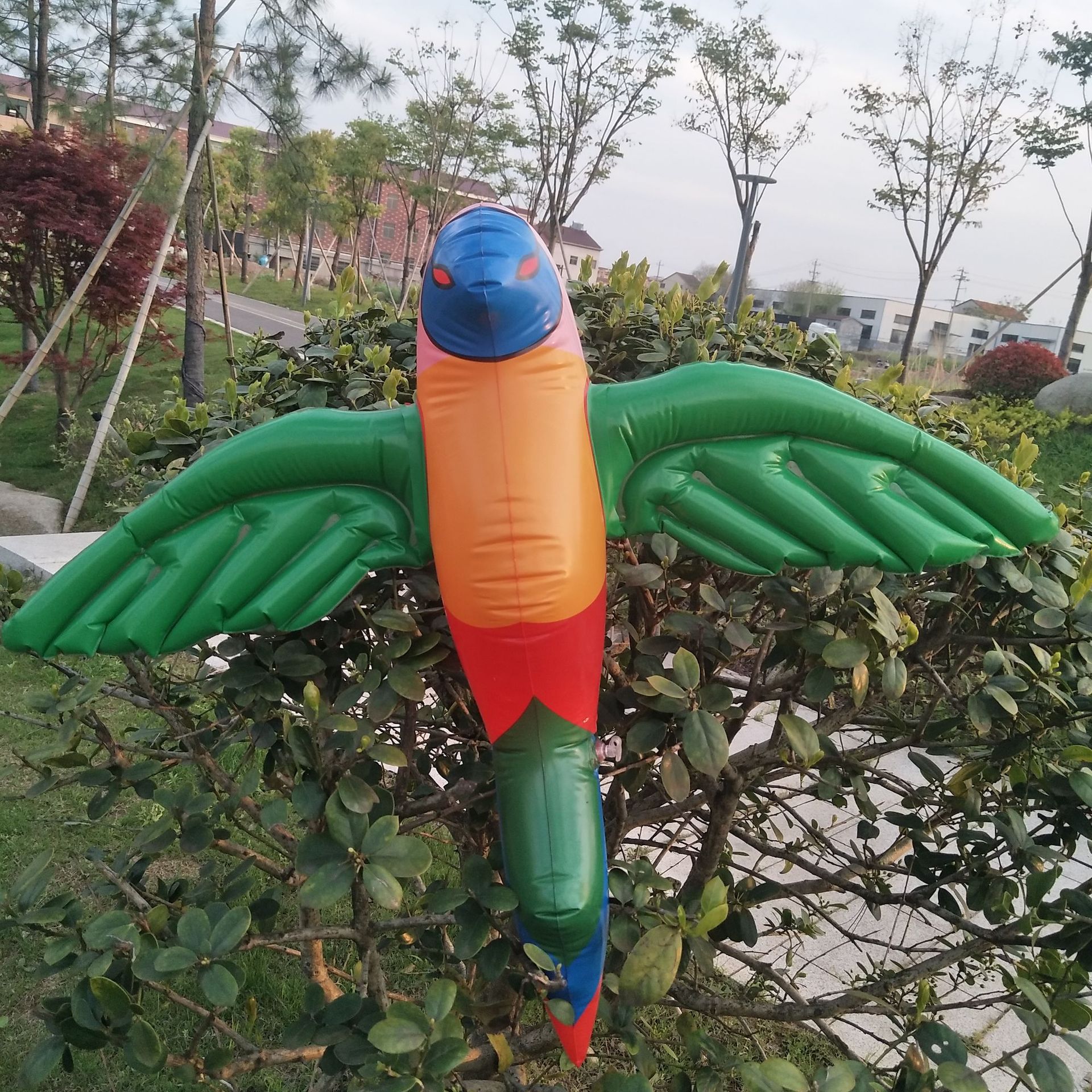 跨境批发 亚马逊新款充气椰子树 PVC吹气沙滩球海豚鱼香蕉火烈鸟-阿里巴巴