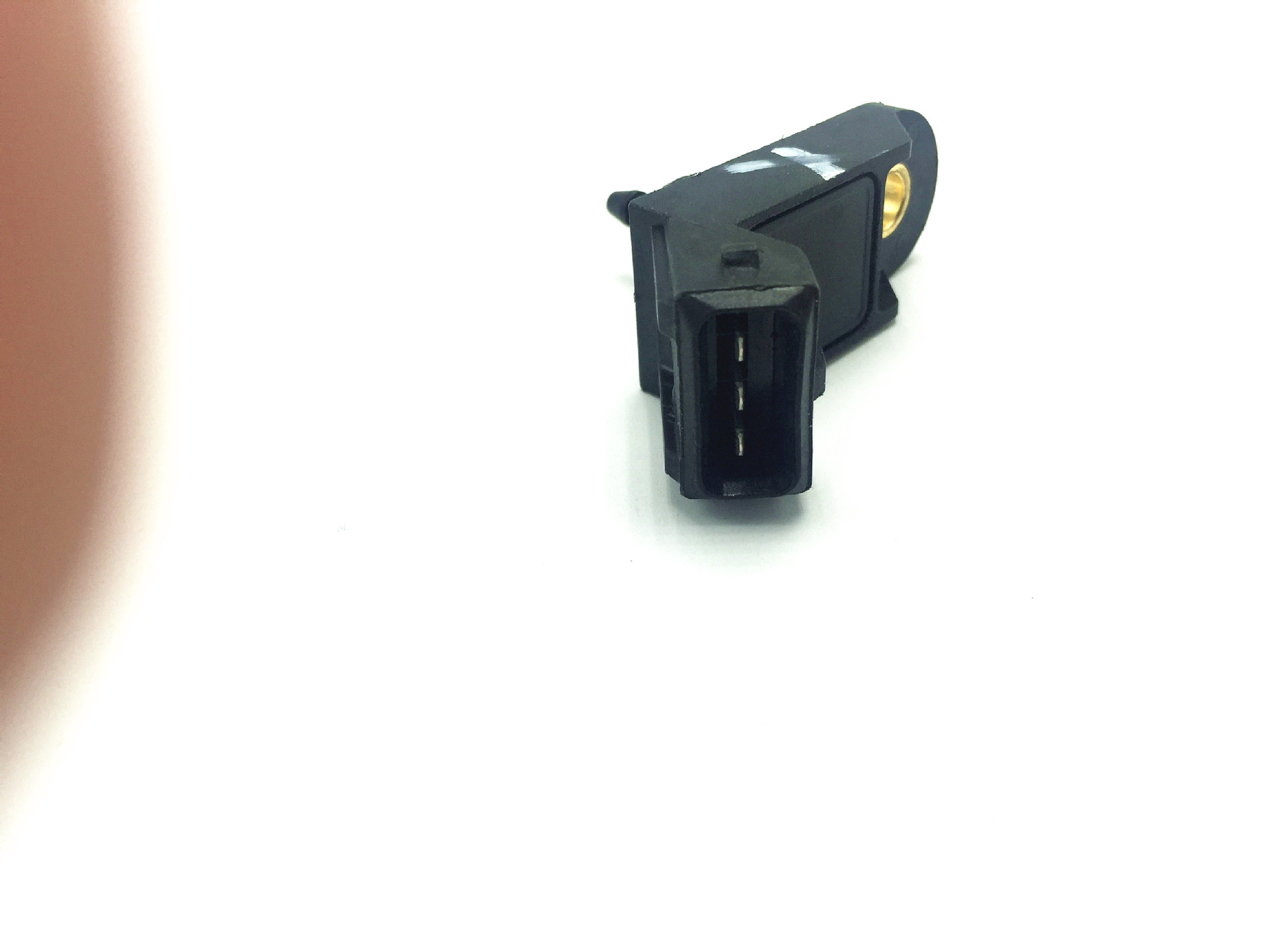 进气压力传感器适用奇瑞瑞虎富康爱丽舍F01R00E018 B11-3611041-阿里巴巴