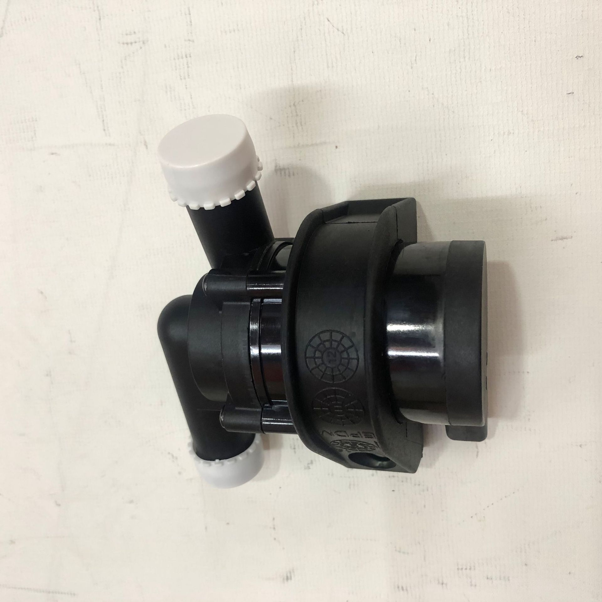 辅助水泵 适用奥迪A6 大众帕萨特 078121601B 辅助冷却液泵现货-阿里巴巴