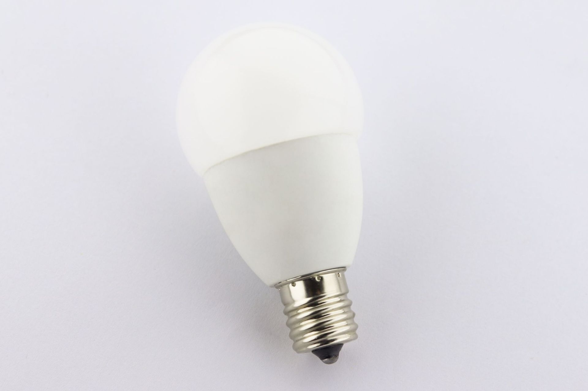 供出口CEPSE认证LED灯泡球泡E12/E17/E2612V~100V球泡灯节能省电-阿里巴巴