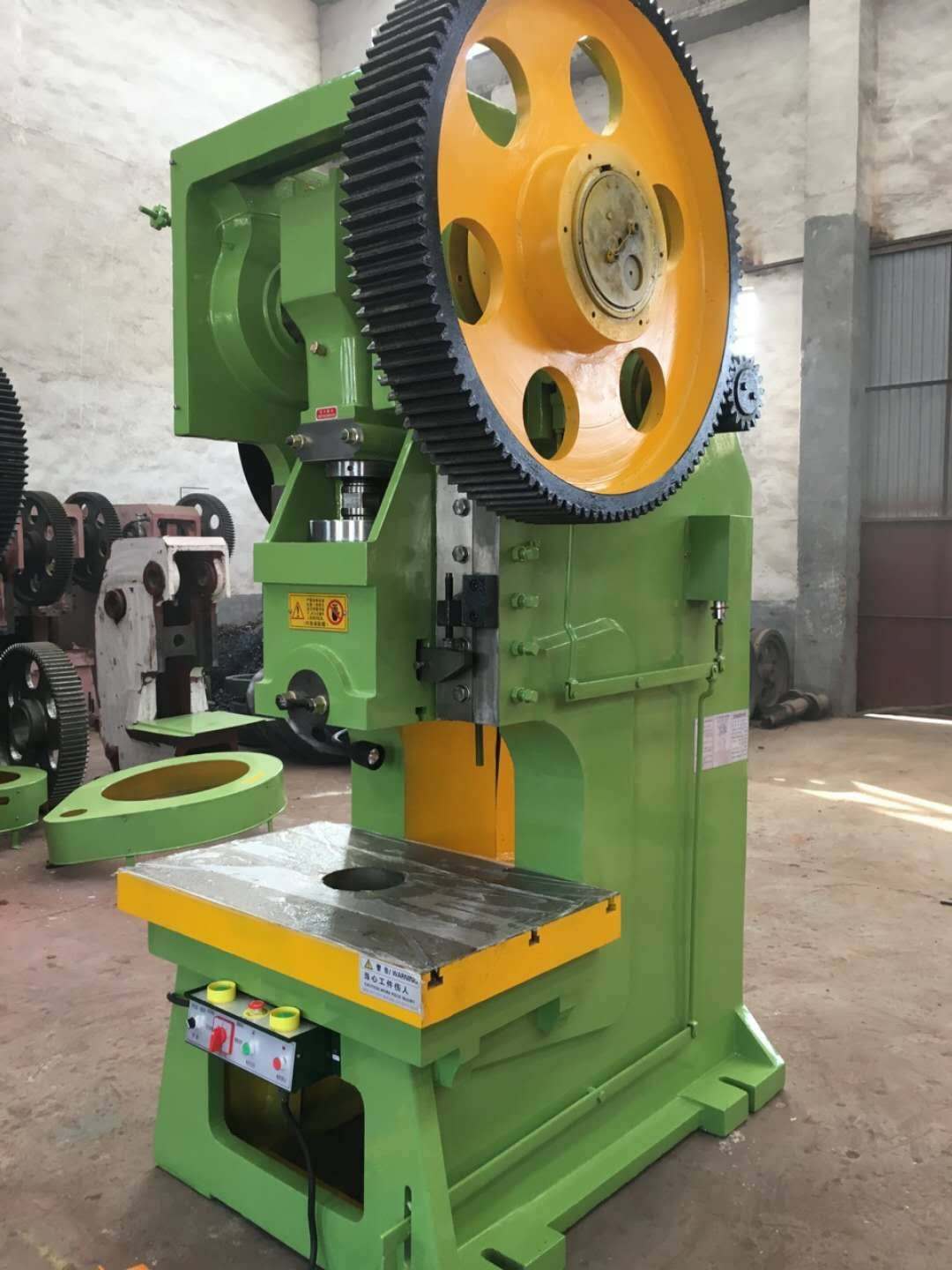 二锻冲床J21系列固定台式-125型-阿里巴巴