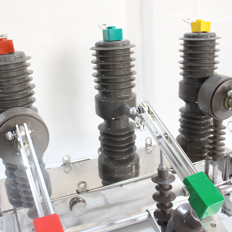 真空断路器ZW32-12G/630A手动带隔离10KV柱上开关户外高压断路器-阿里巴巴