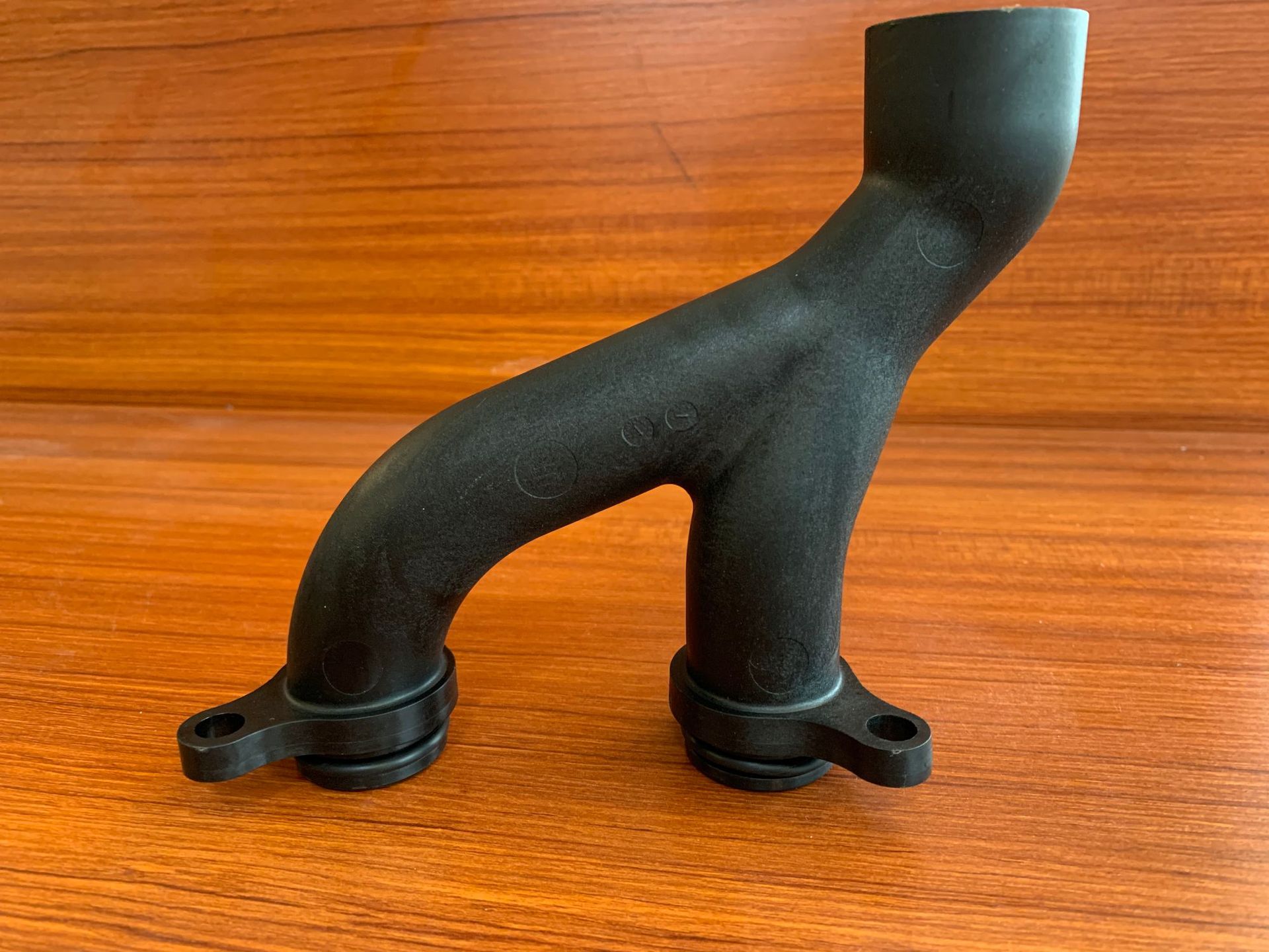 LR090630 LR092992 一体式冷却水管 适用于 Land rover 水通系列-阿里巴巴