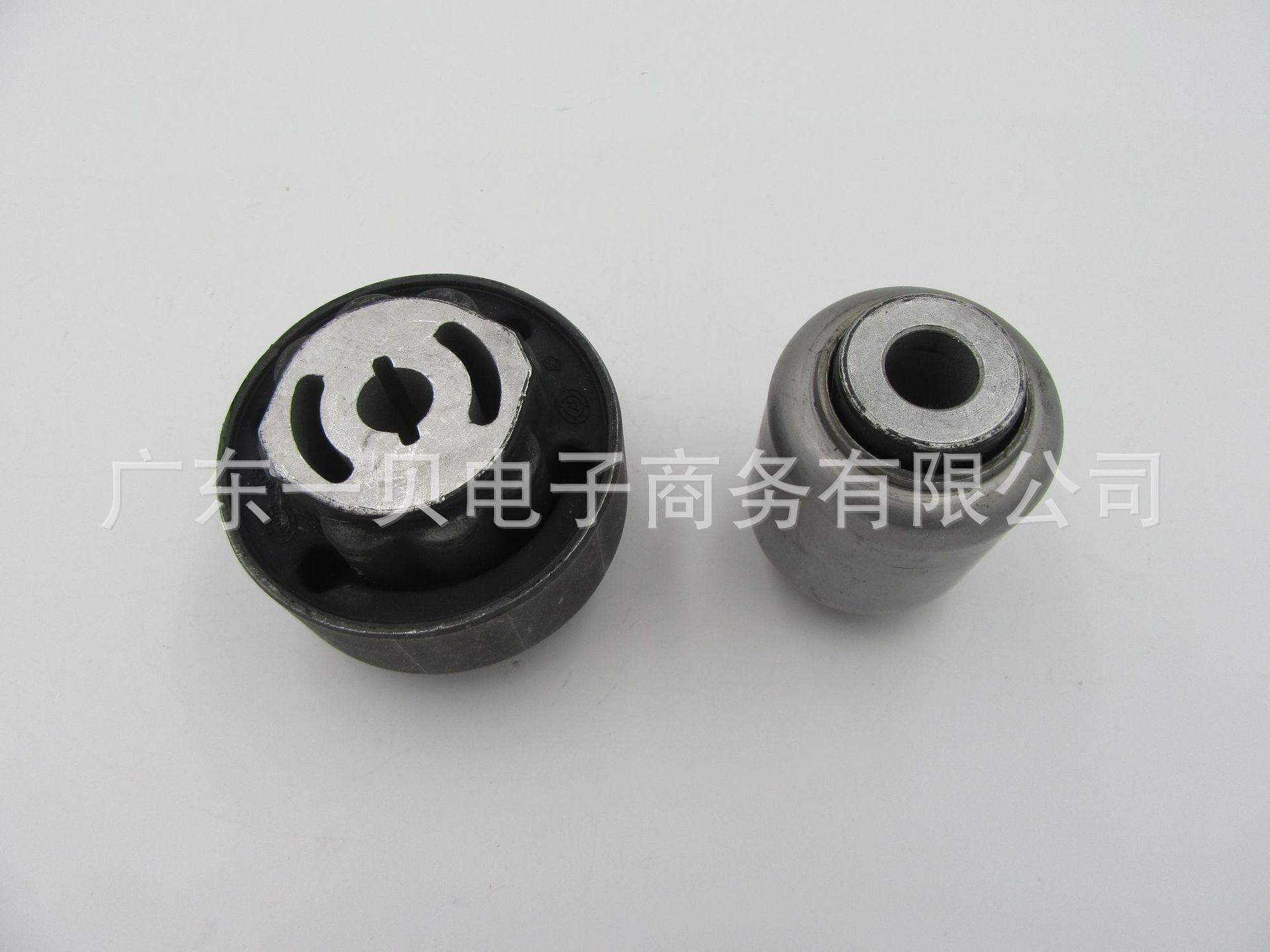 适用于吉普切诺基 道奇 克莱斯勒200 前下控制臂衬套 53338845-阿里巴巴