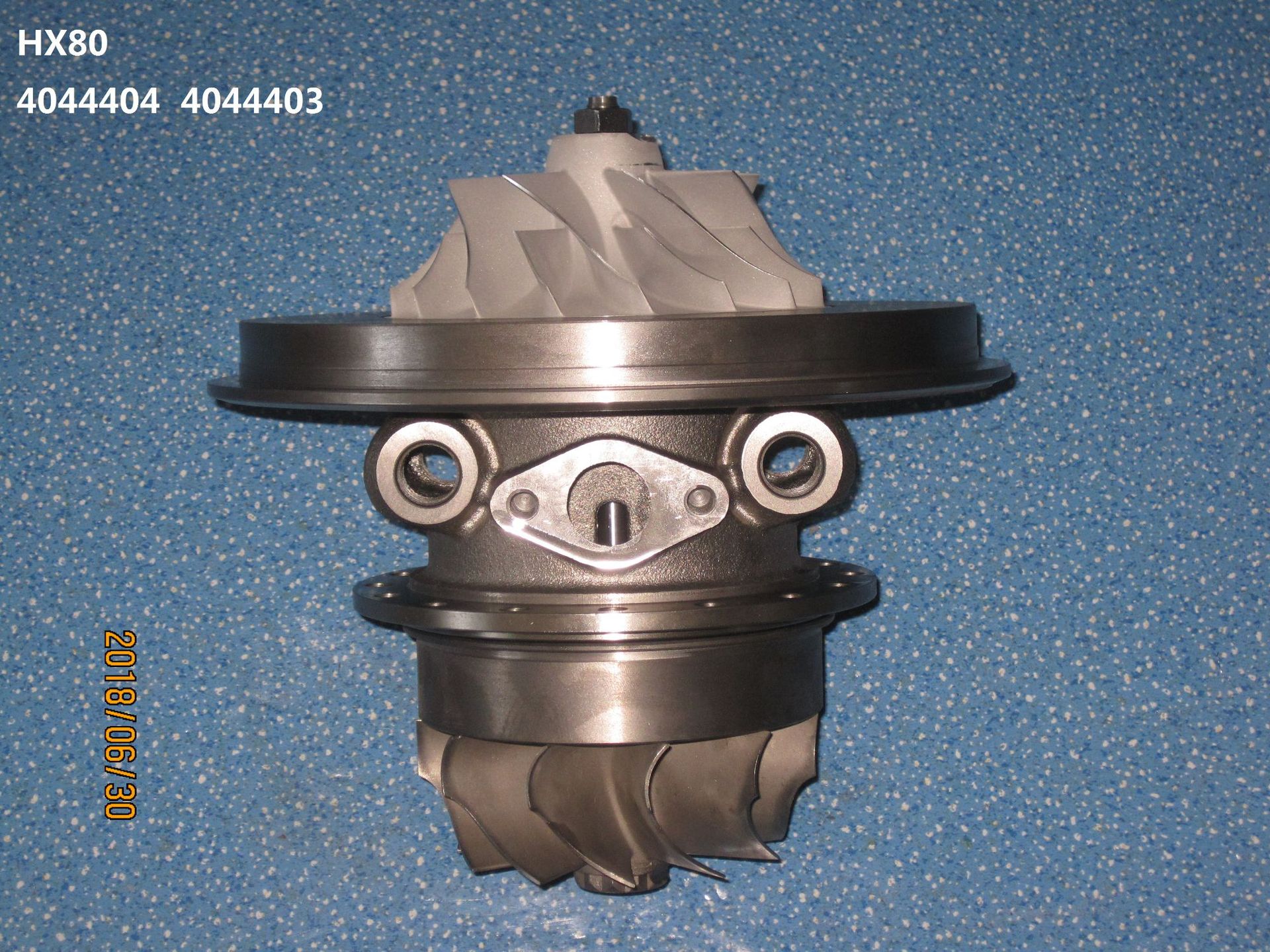 康明斯KTA50；HX80水冷增压器机芯；Assy:4044403；Cust:4044402-阿里巴巴