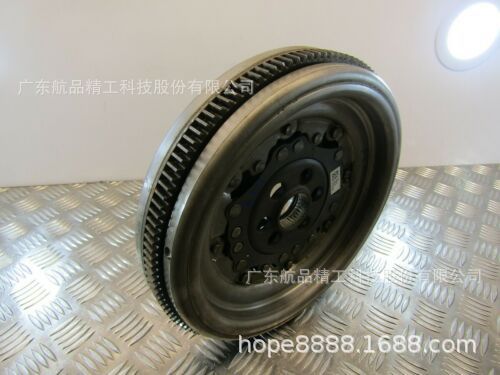 适用大众奥迪2.0T双质量飞轮03L105266DE 03G105266BA全新保一年-阿里巴巴