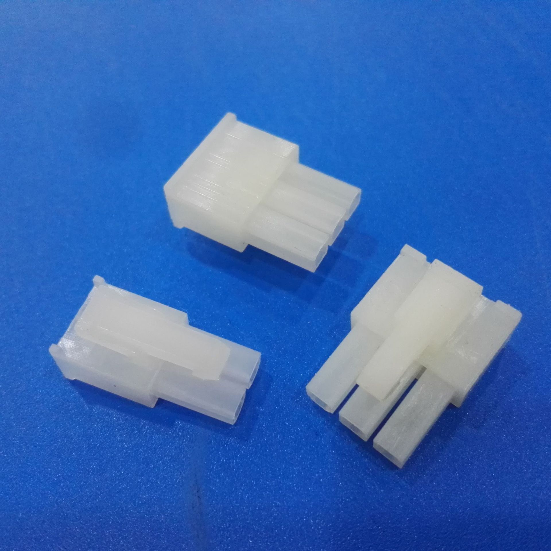 C4201HF-2P 3P 5557 5559 5566单排公胶壳 4.2-1*5P间距连接器-阿里巴巴