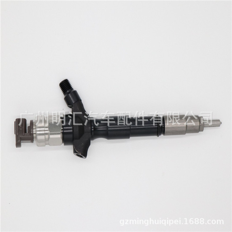 23670-30080 23670-39315适用于丰田海狮1KD喷油嘴095000-5891-阿里巴巴