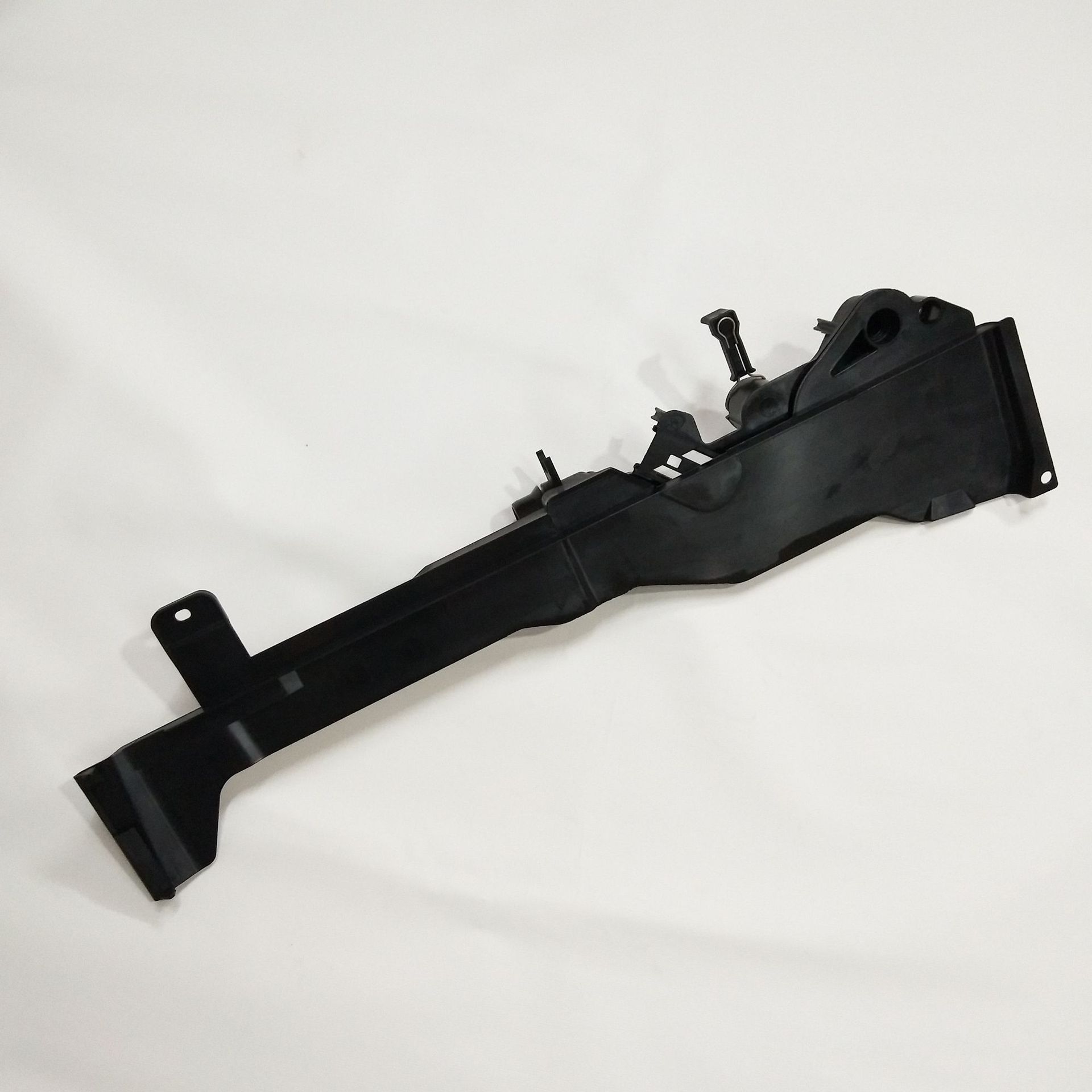 适用于 宝马E53 SUV 散热器水箱安装板支架 17111438819-阿里巴巴