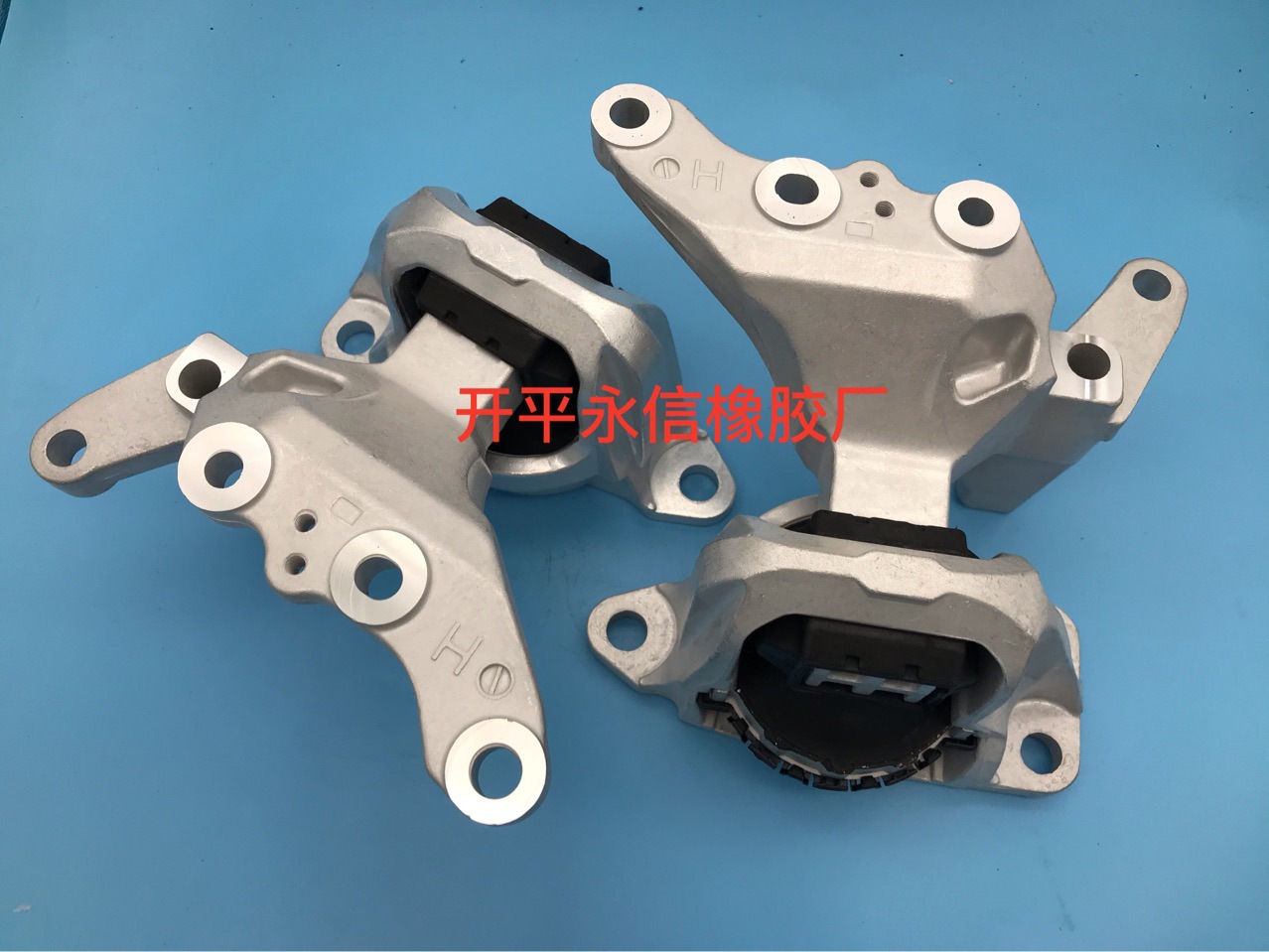 11360-JD000 11360-JD00A 厂家生产批发各种车型机脚胶 底盘件-阿里巴巴