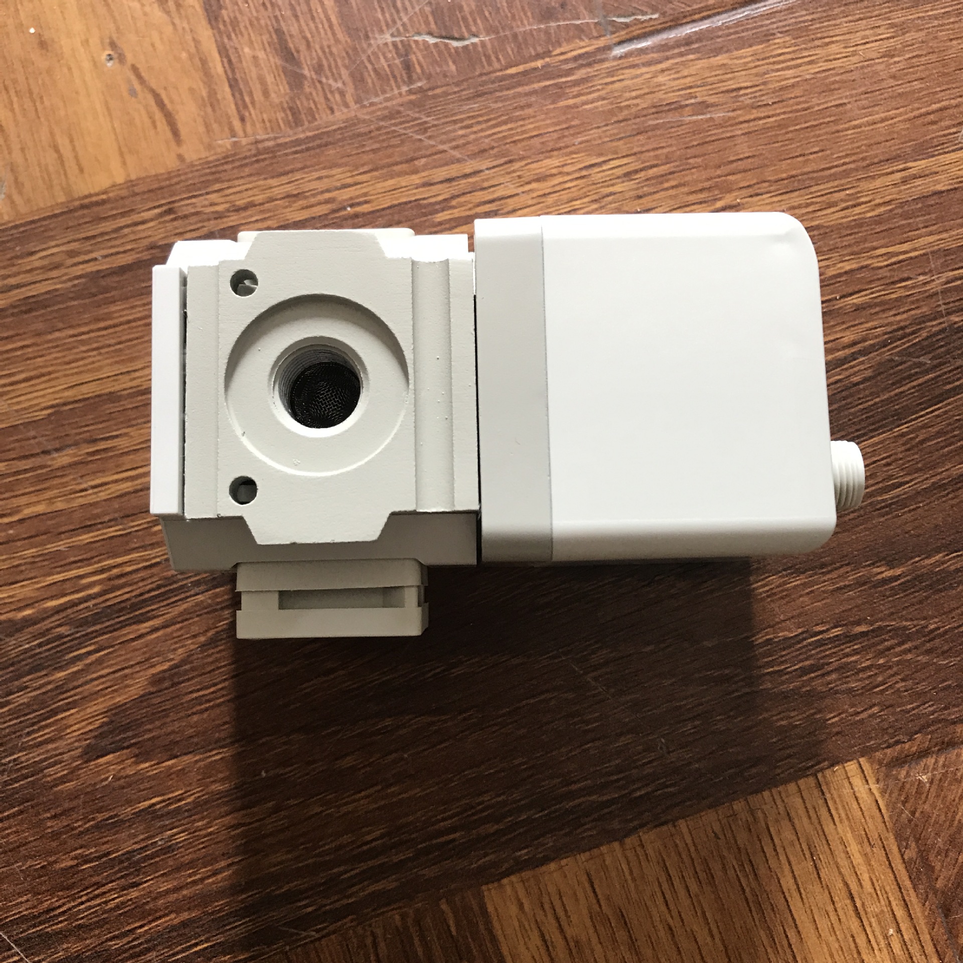 全新日本喜开理CKD比例阀EVR-2200-28-E2-阿里巴巴
