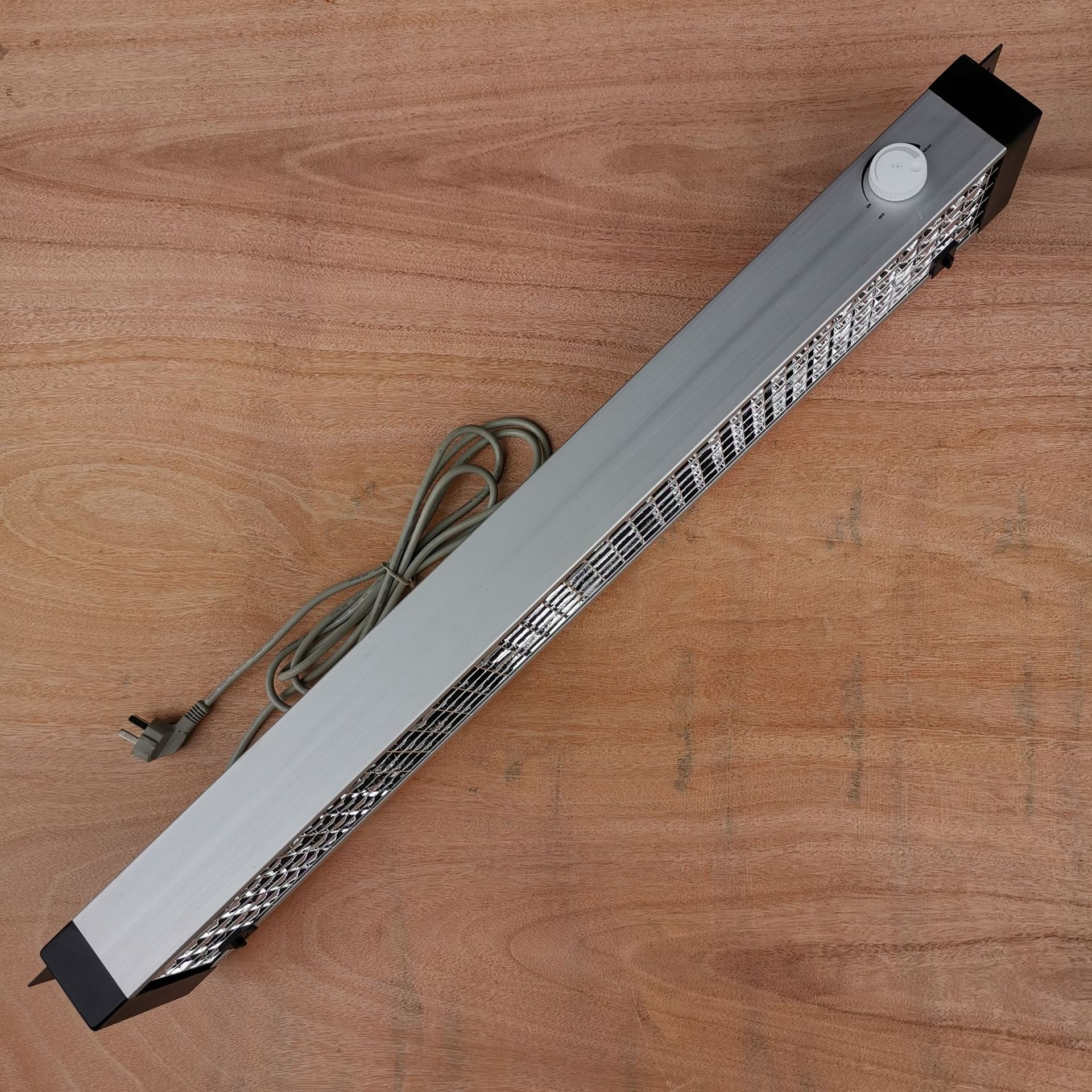 YG141-E220-H-T自动化调光型防眩光无影灯工位灯 2*21W监视灯-阿里巴巴