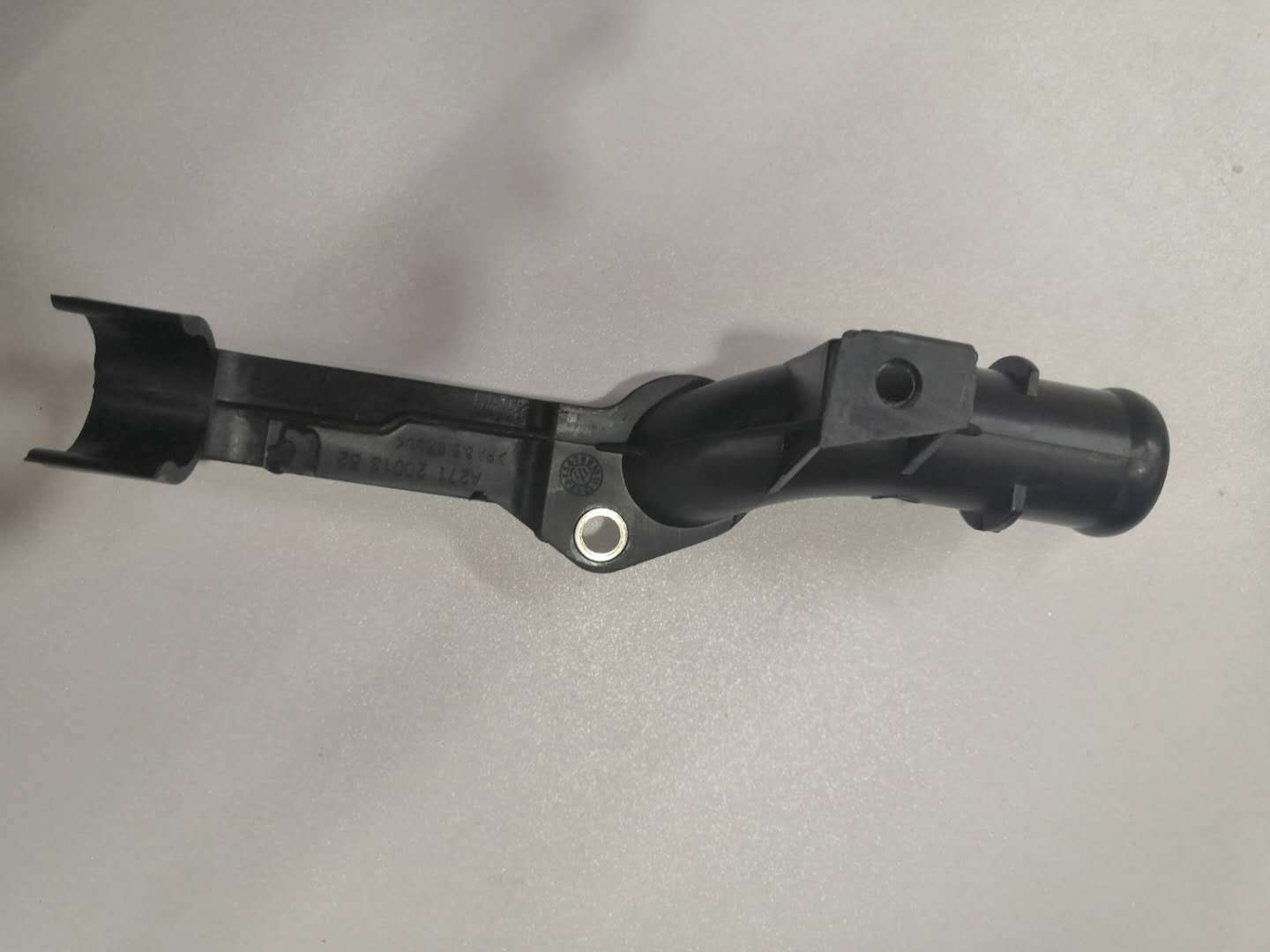 适用于梅赛德斯奔驰W203 M271 C230缸盖水管 2712001352-阿里巴巴