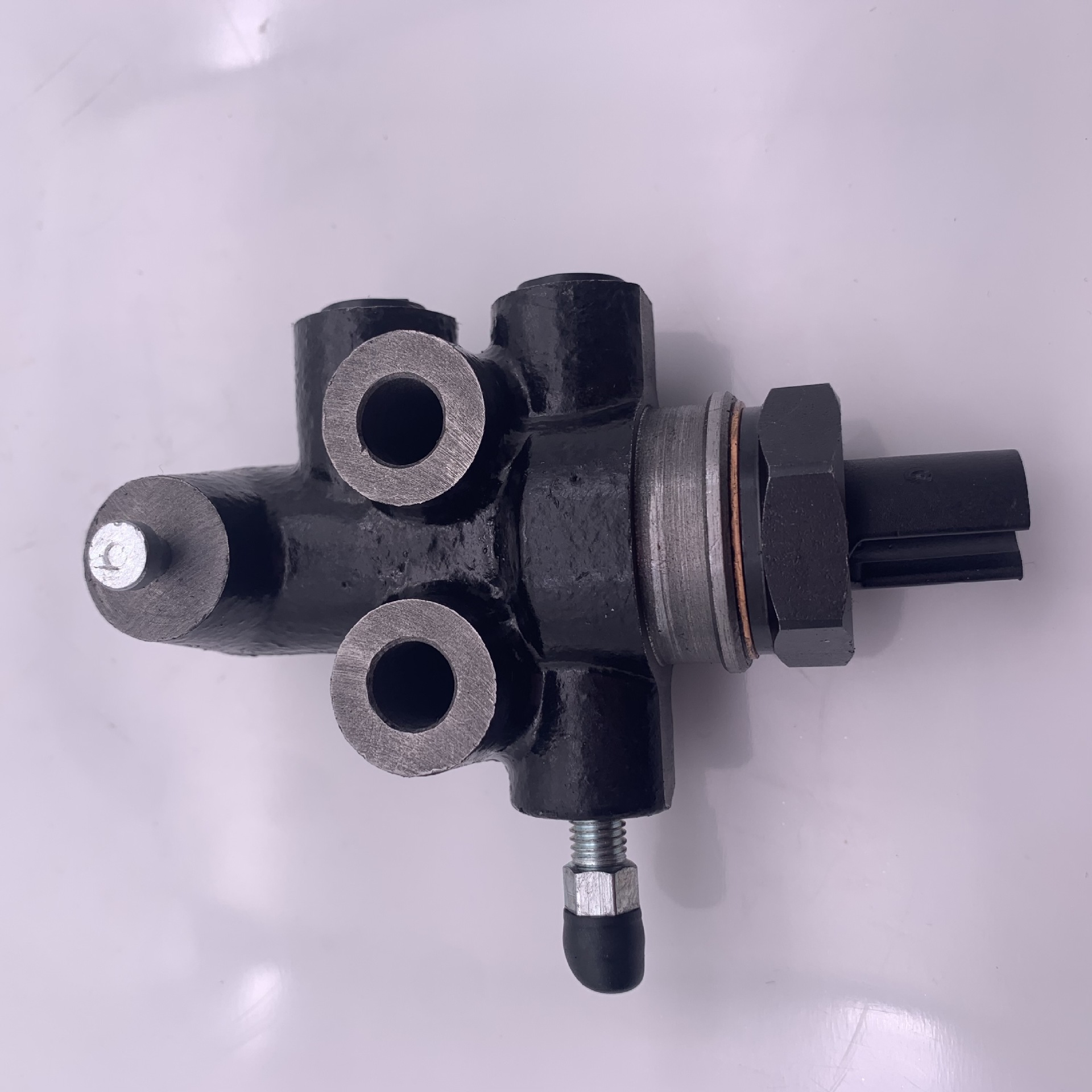 47910-26040适用于丰田海狮LH11兰德酷路泽FJ75右方向感载比例阀-阿里巴巴