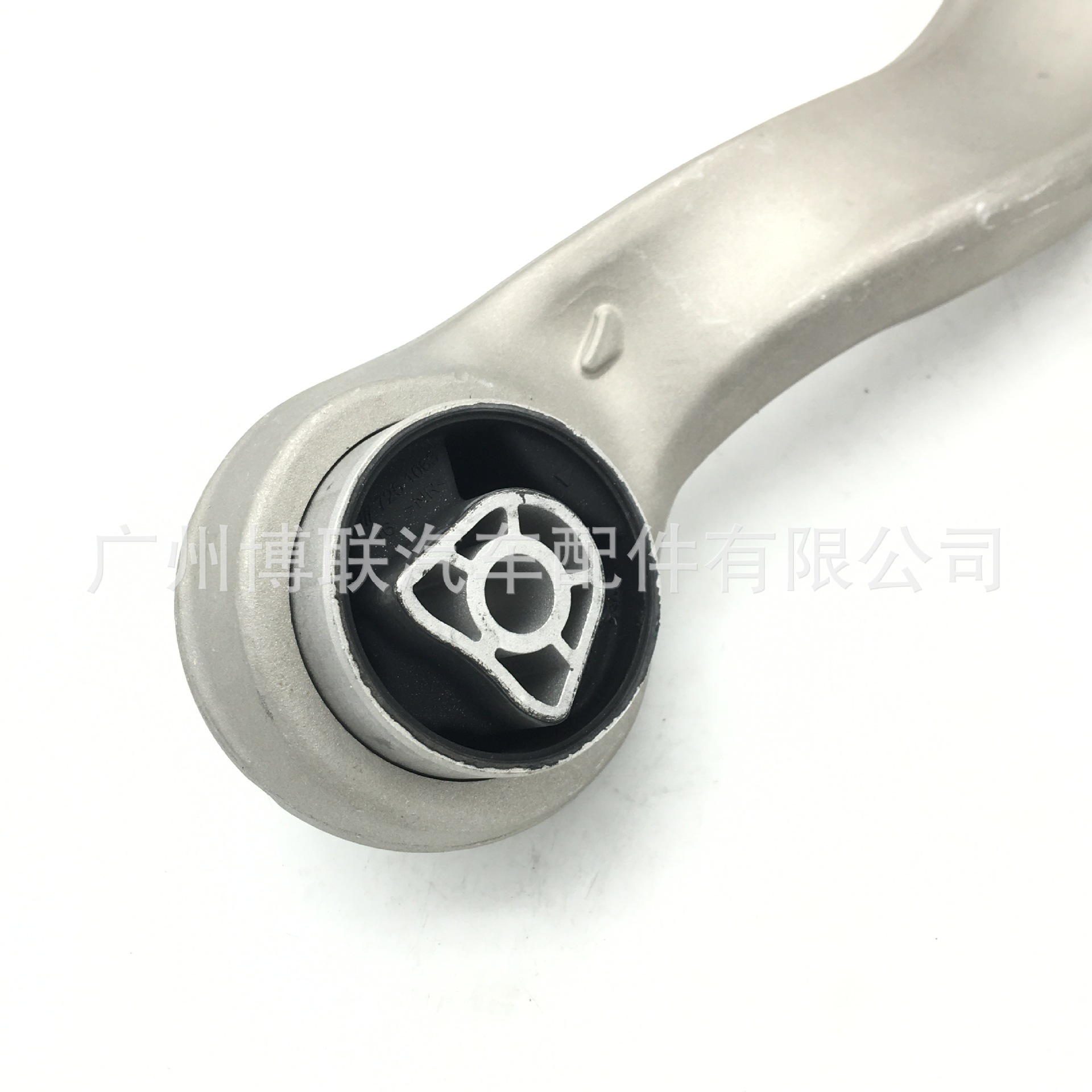 厂家直销适用于5系 G38G31汽车摆臂左拉杆31106861161-阿里巴巴
