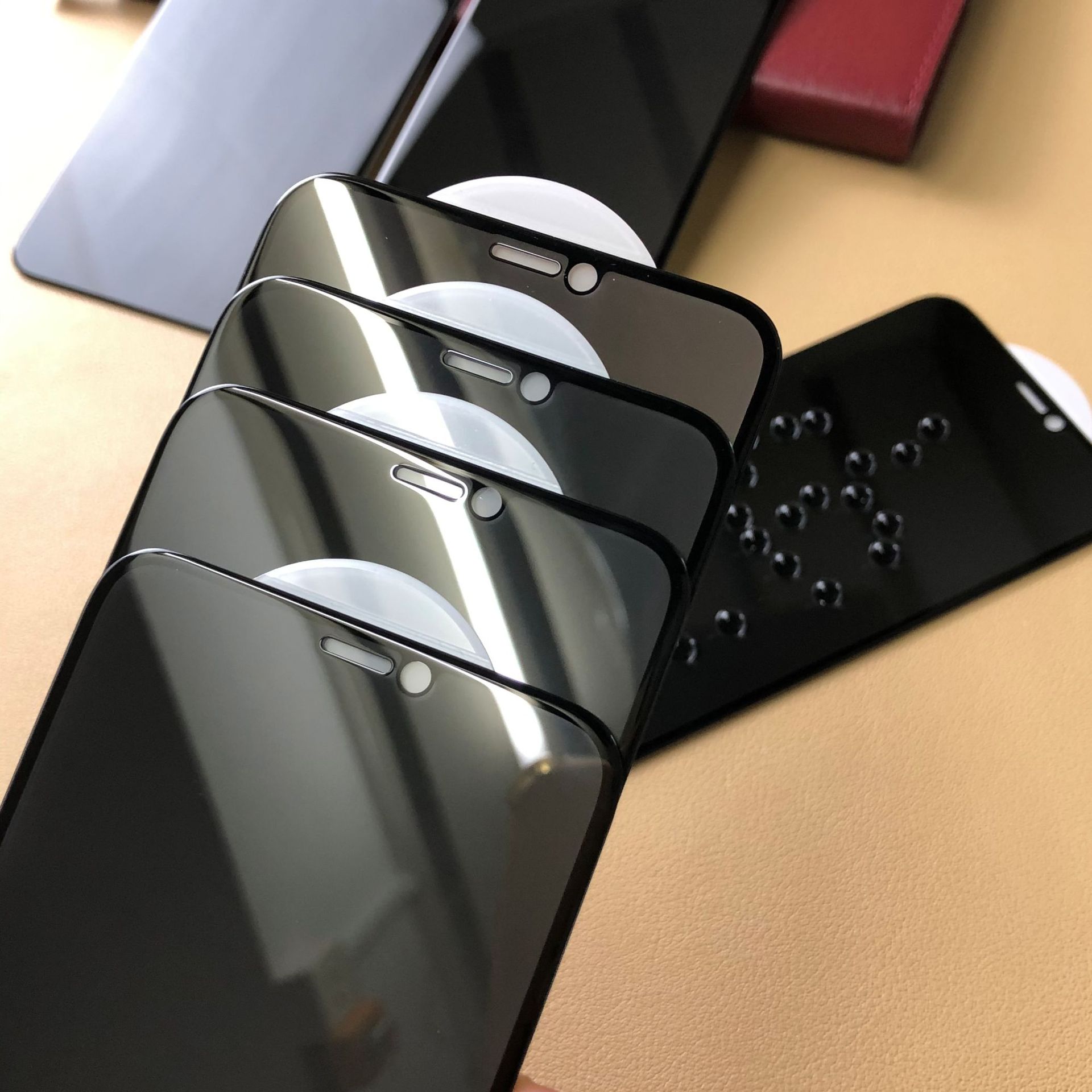 适用iPhoneXSMAX防窥冷雕钢化膜 11Pro手机屏幕3D满版防窥玻璃贴-阿里巴巴