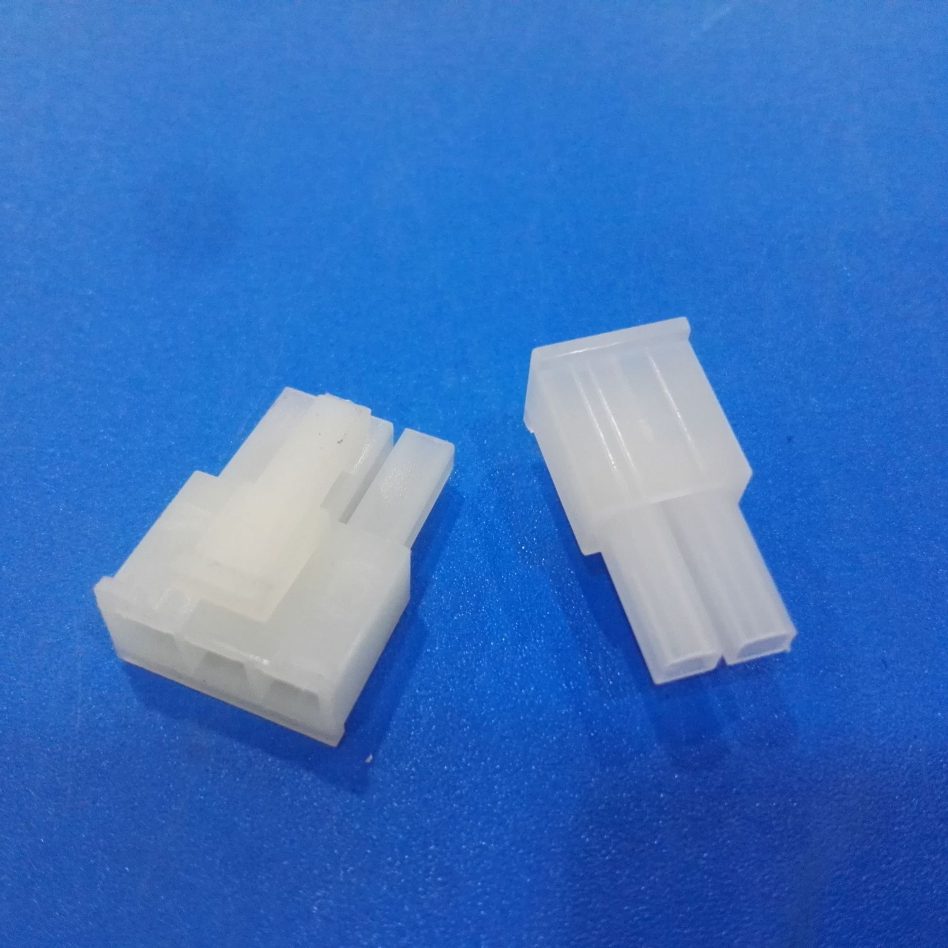 C4201HF-2P 3P 5557 5559 5566单排公胶壳 4.2-1*5P间距连接器-阿里巴巴