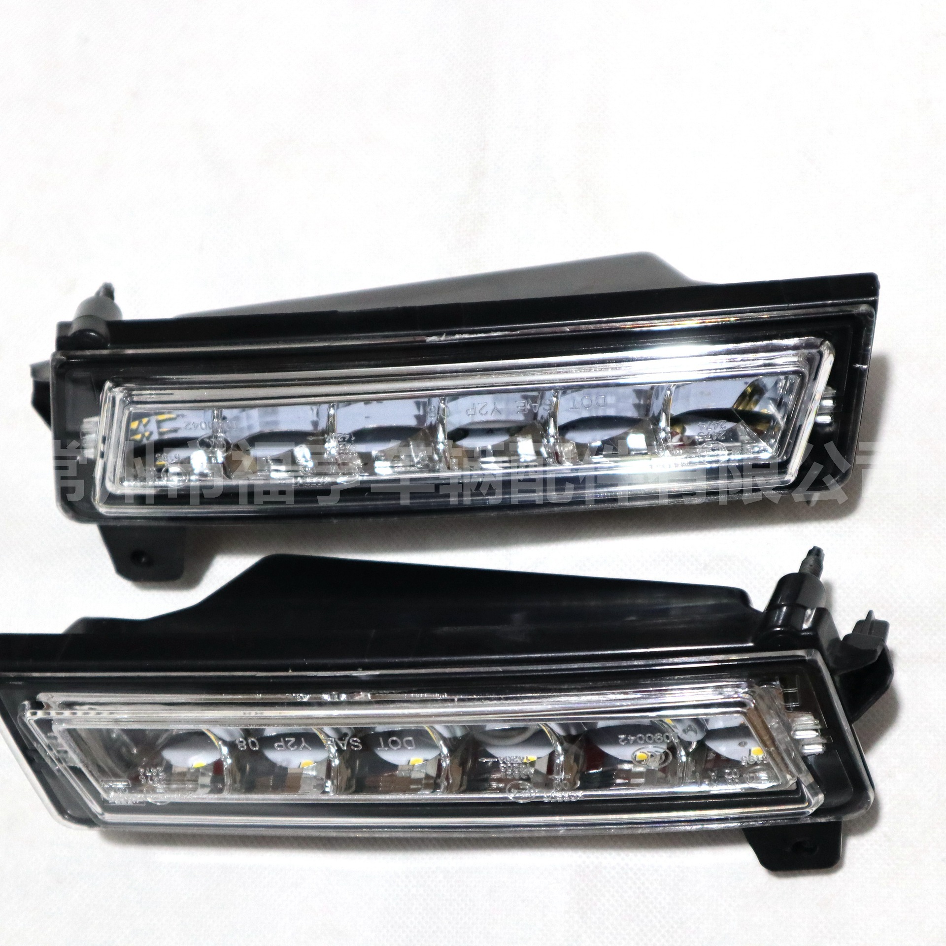 大功率防水聚光耐用汽车LED日行灯通用型车外灯多功能日间行车灯-阿里巴巴