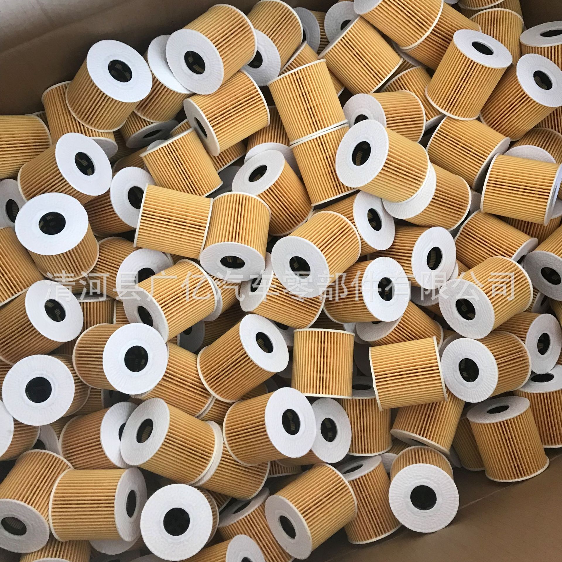 厂家供应机油滤清器格074115562 06D115466 06E115466 021115561B-阿里巴巴