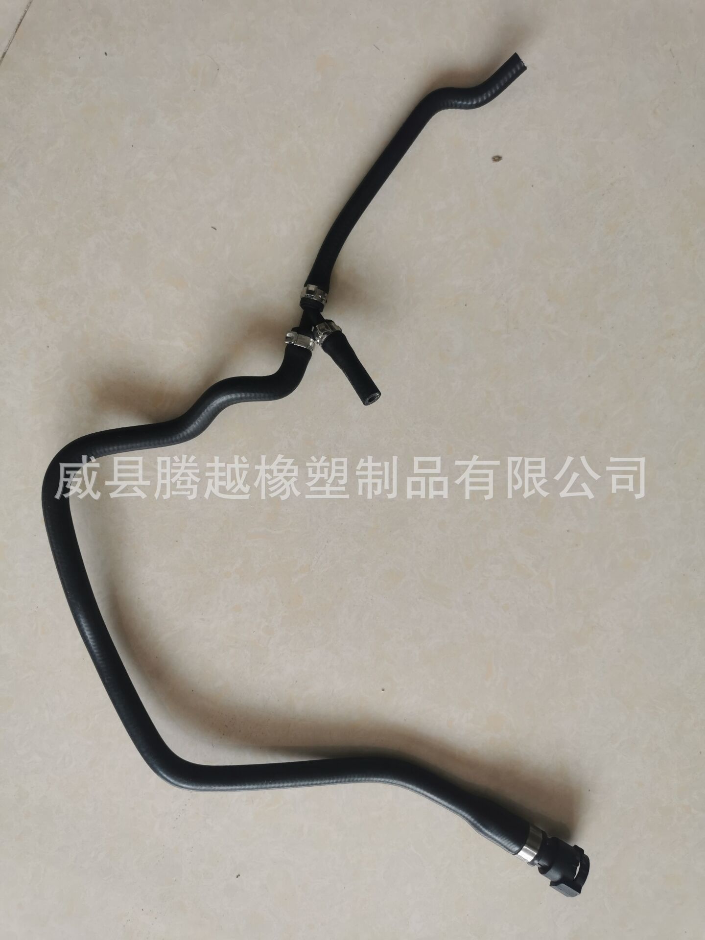 LR034645.LR034628适用于路虎 奔宝驰马散热水管增压器软管-阿里巴巴