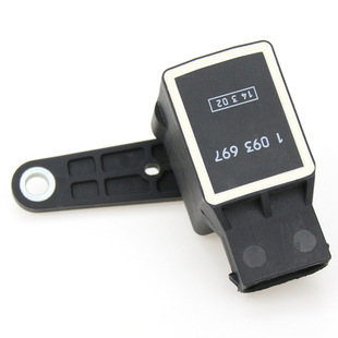 适用宝马大灯水平传感器 高度传感器 37140141444 37141093697-阿里巴巴