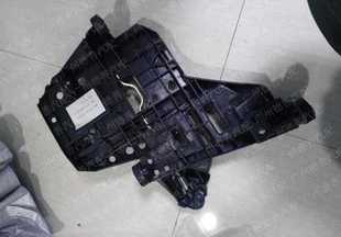 适用于保时捷卡宴 大灯底座 大灯固定调解支架 95563104400-阿里巴巴