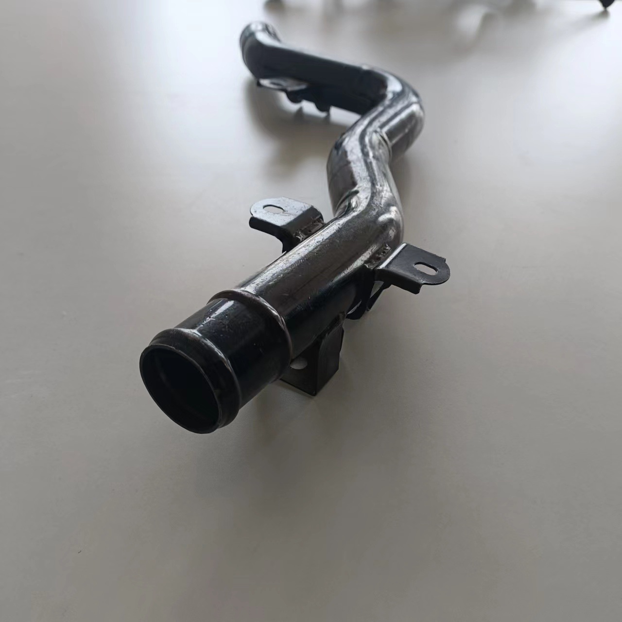 适用于丰田海狮铁水管冷却水管16577-75040铁水管冷却水管进油管-阿里巴巴