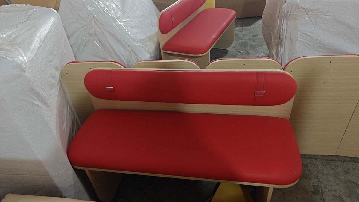 简约靠墙卡座沙发长条凳休闲实木桌椅餐厅咖啡厅甜品奶茶店商用-阿里巴巴