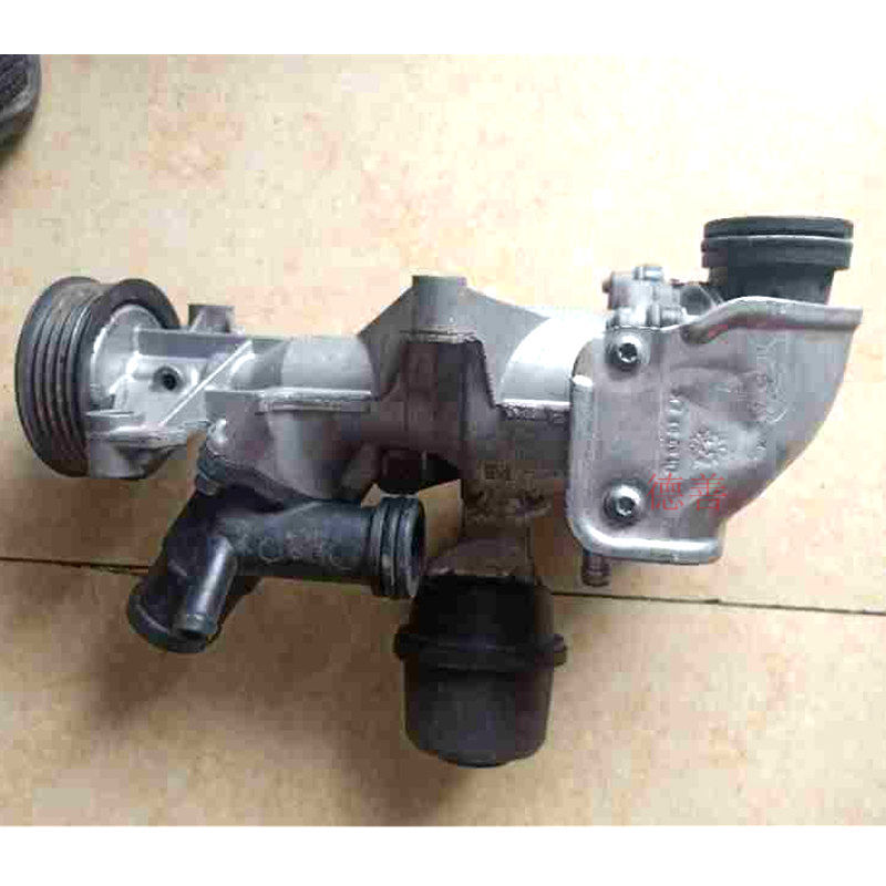 适用奔驰A180 A200 A260 B180 B200 B260发动机冷却水泵 拆车件-阿里巴巴