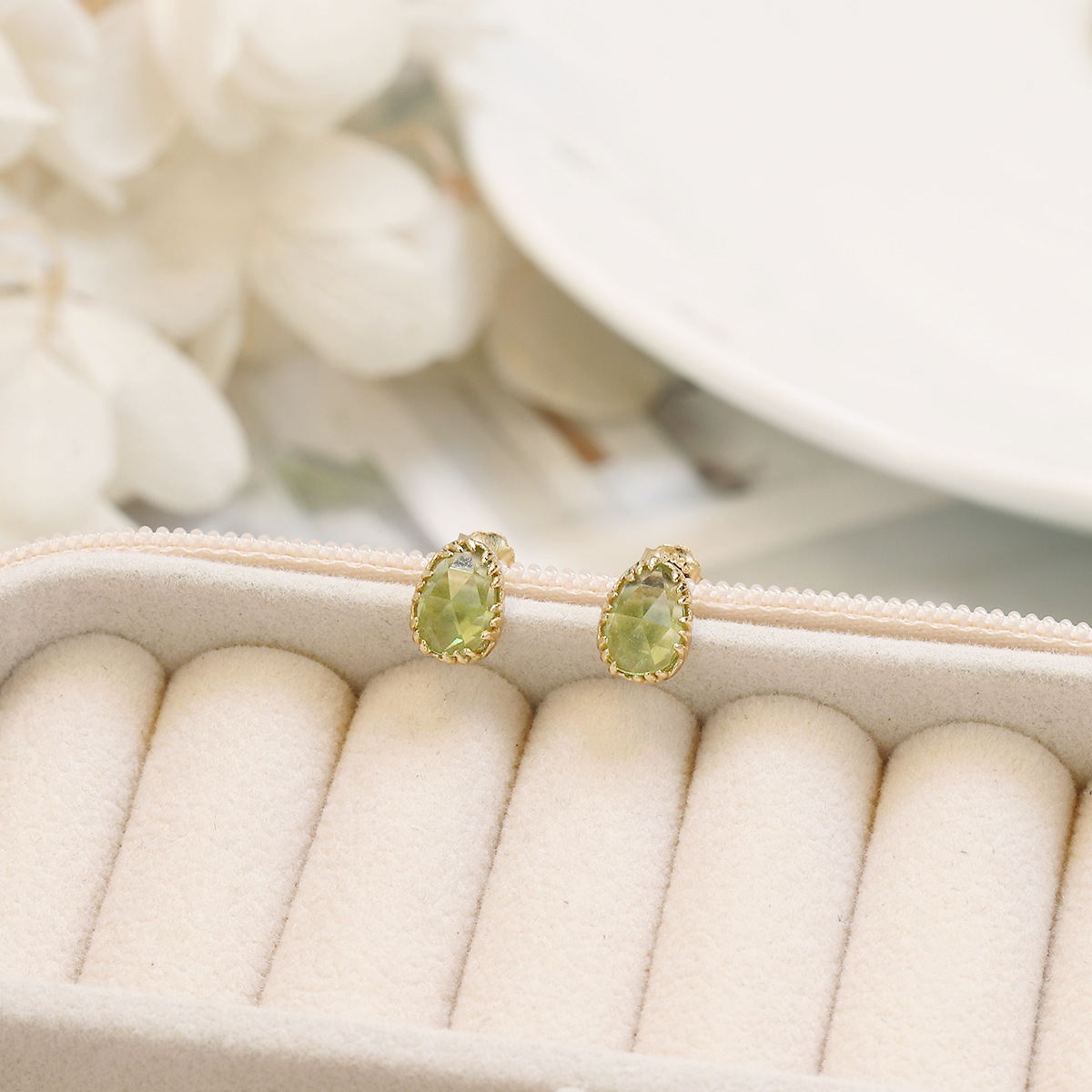 925银不规则天然水晶耳钉项链agete新款日系小清新橄榄石吊坠套装-阿里巴巴