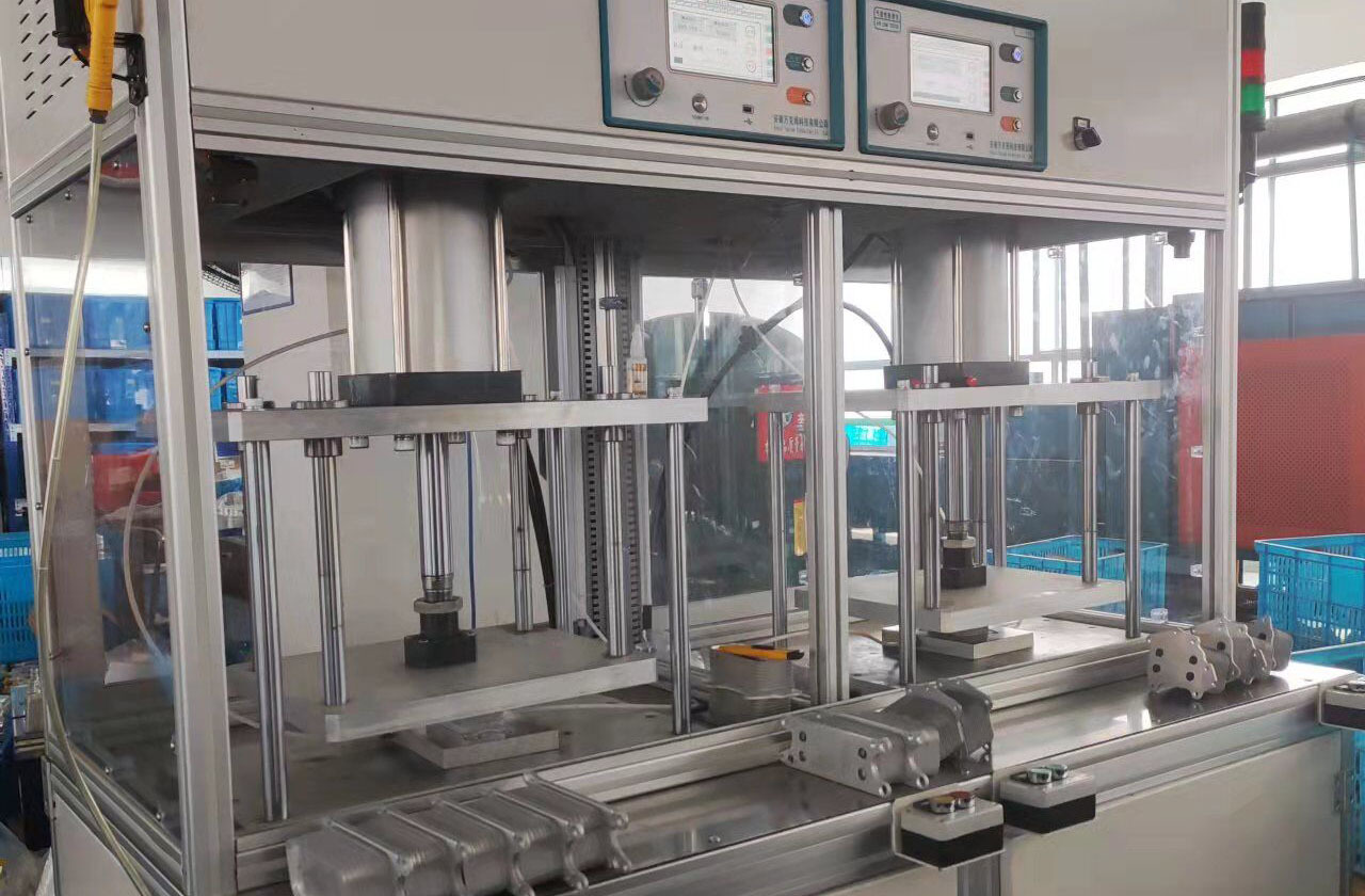 汽车变速箱发动机油底壳06E103604F/ 06E103604G-阿里巴巴