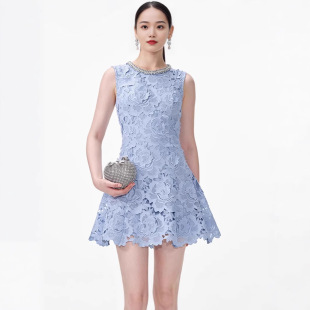 SP2025无袖连衣裙春夏新款女装法式优雅镶钻圆领蕾丝花朵短背心裙-阿里巴巴