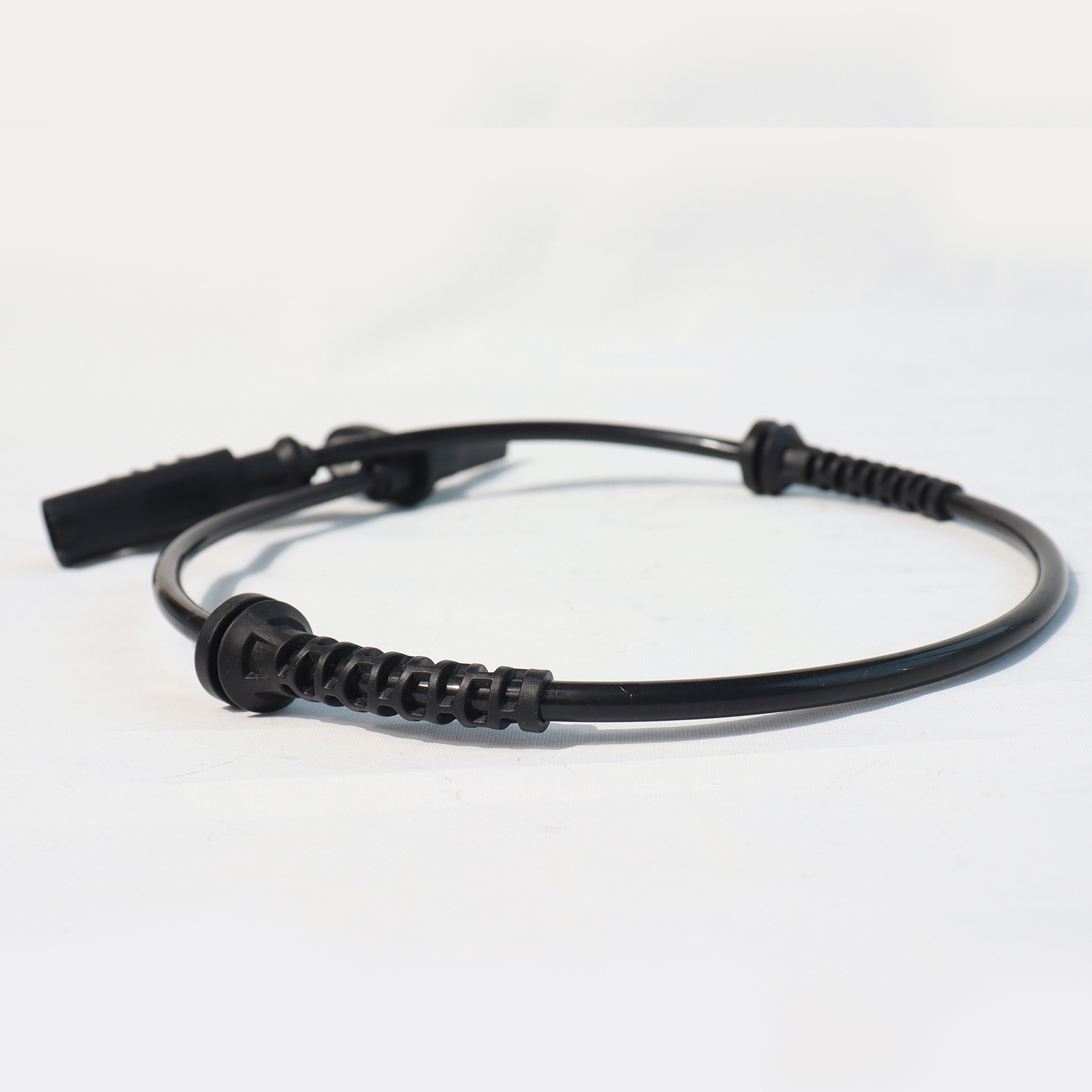 适用于玛莎拉蒂吉博力来迈特 刹车线 后刹车ABS感应线 670006720-阿里巴巴